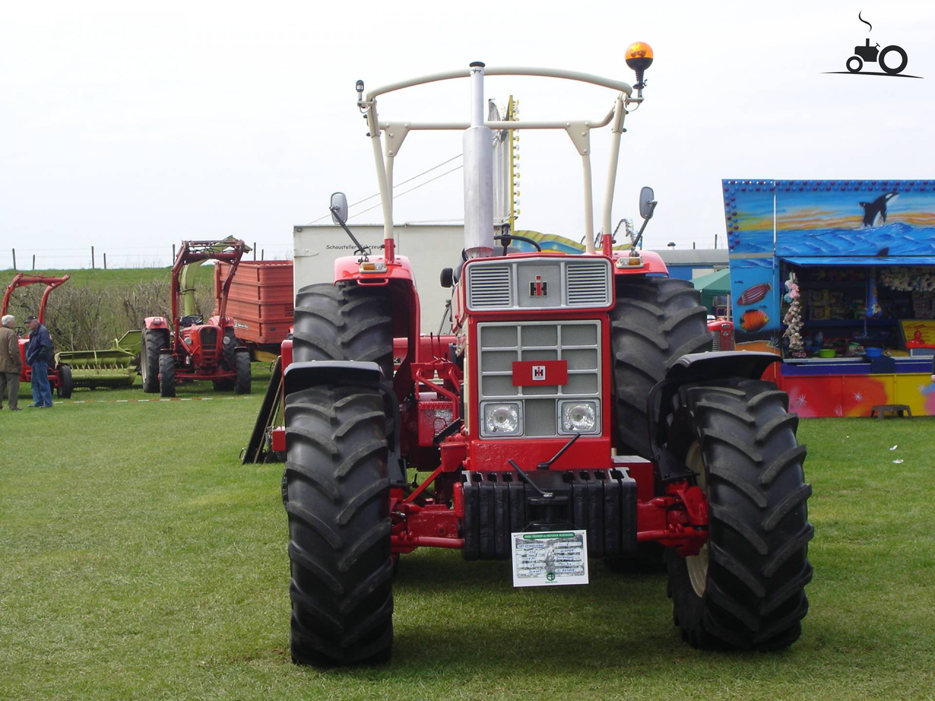 Foto International 1246 #750698