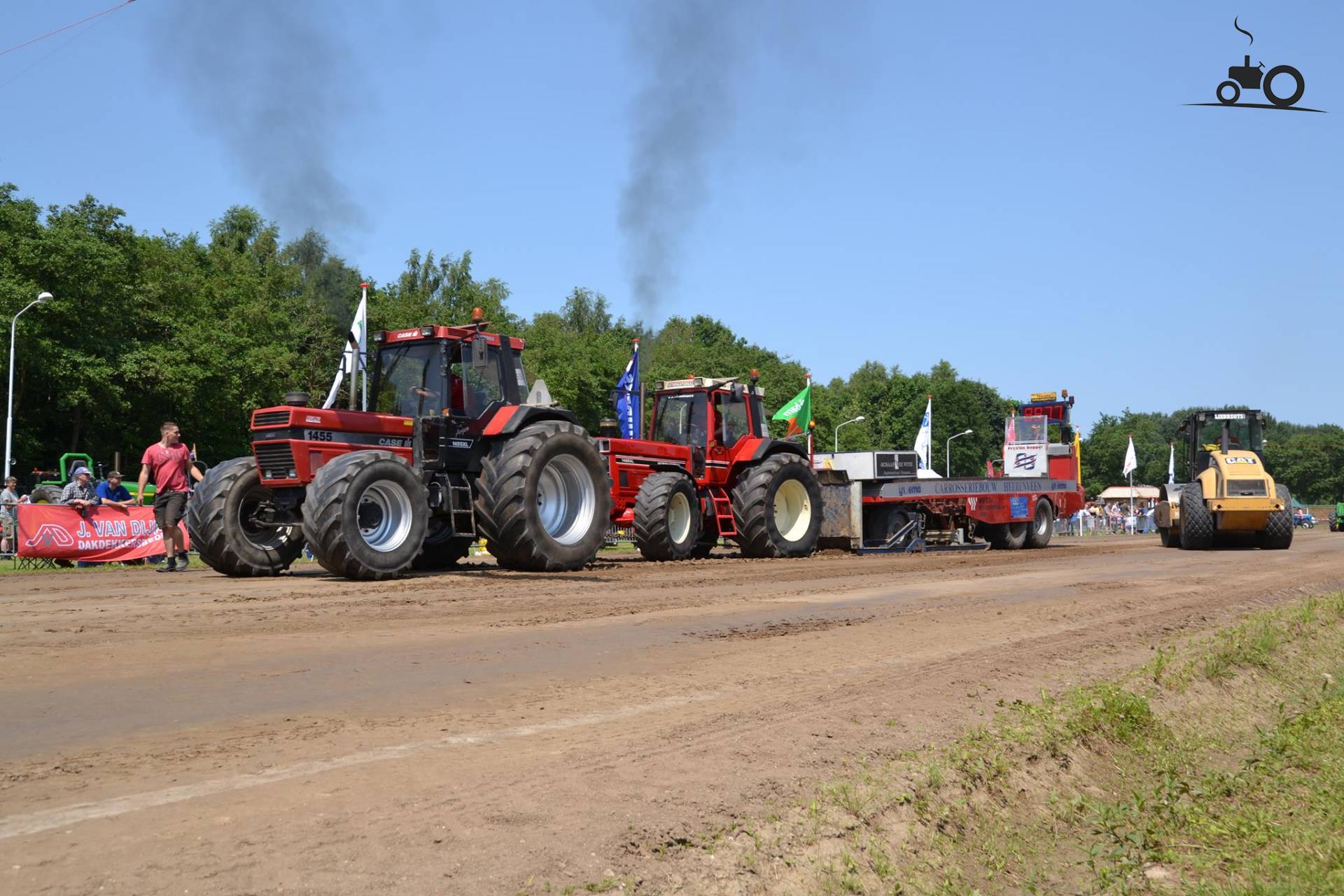 Trekkerslep / trekkertrek / tractorpulling - International 1455 XL