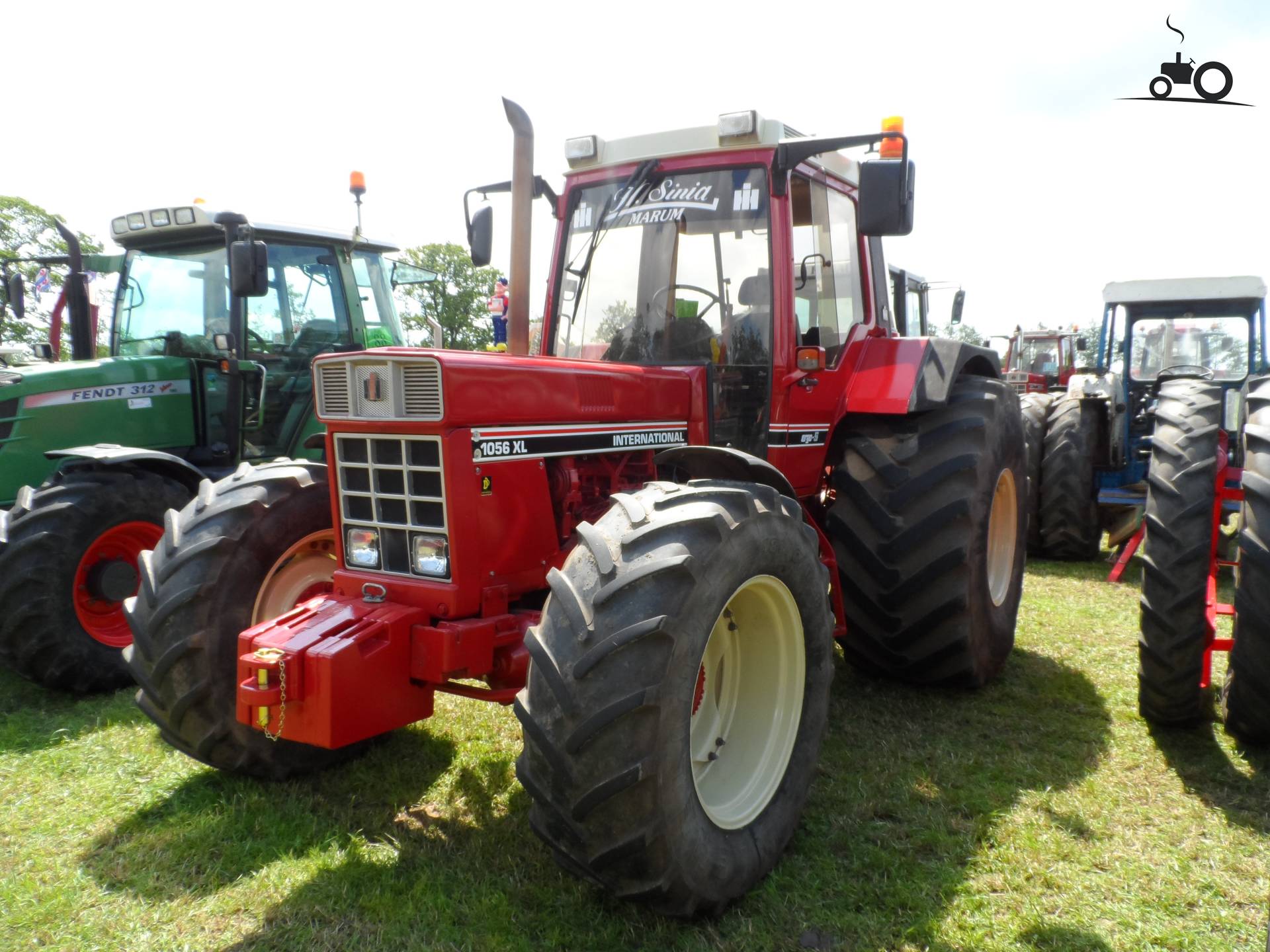 Foto International 1056 XL #856081