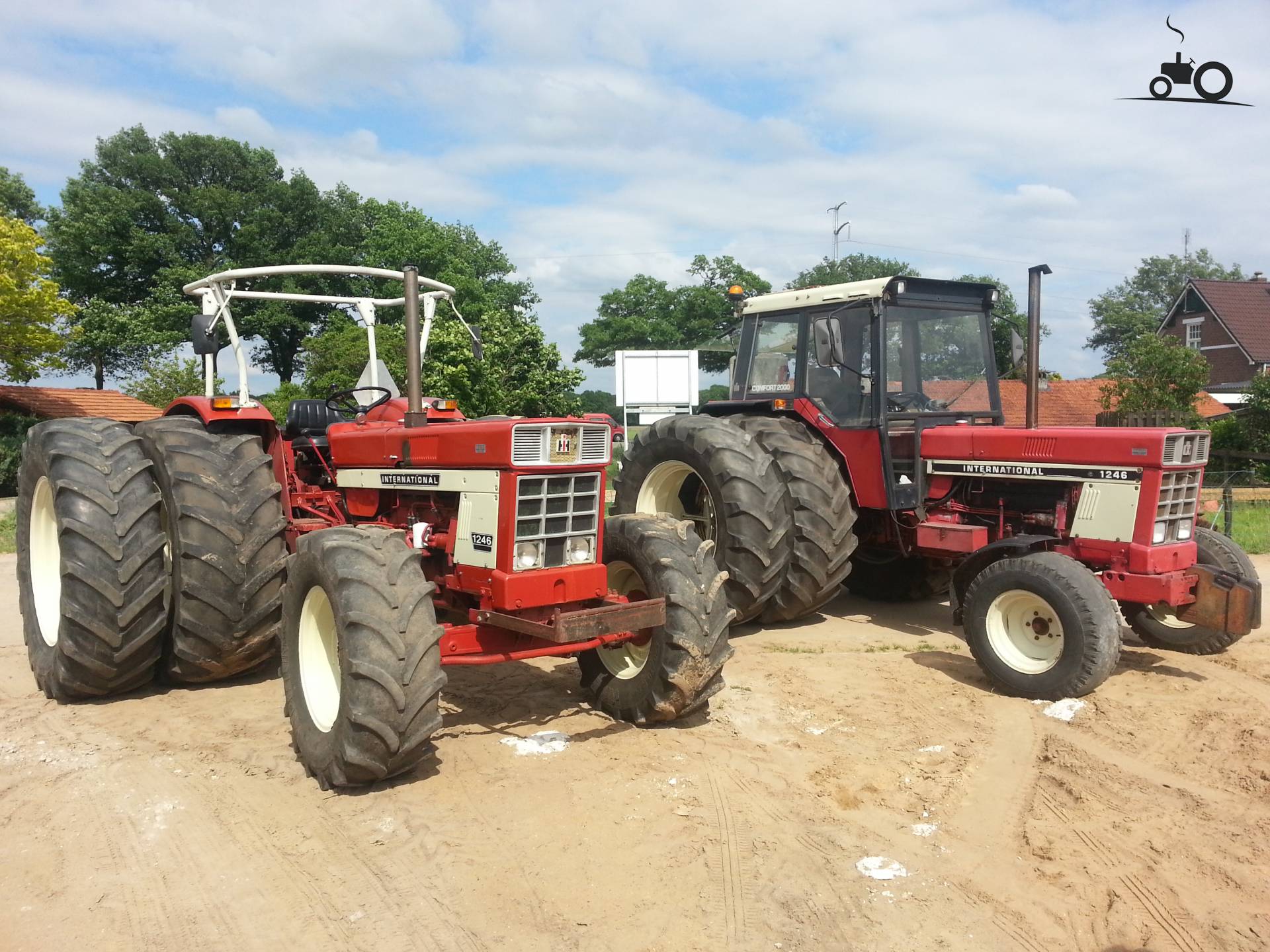 Foto International 1246 #887367