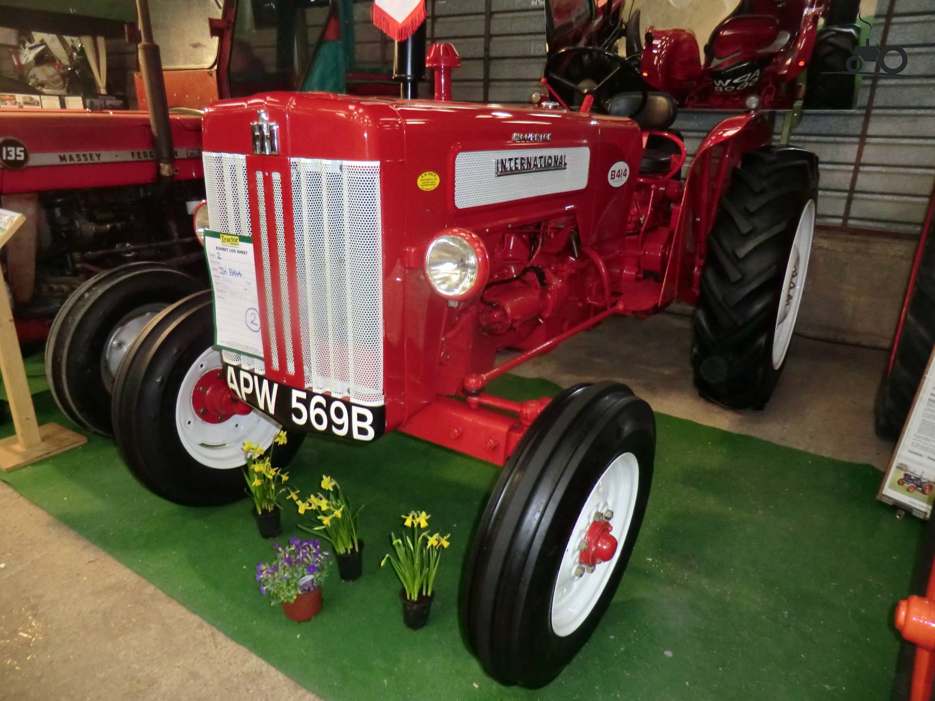 Mc-Cormick B-414 Specificaties - Alle Technische Gegevens