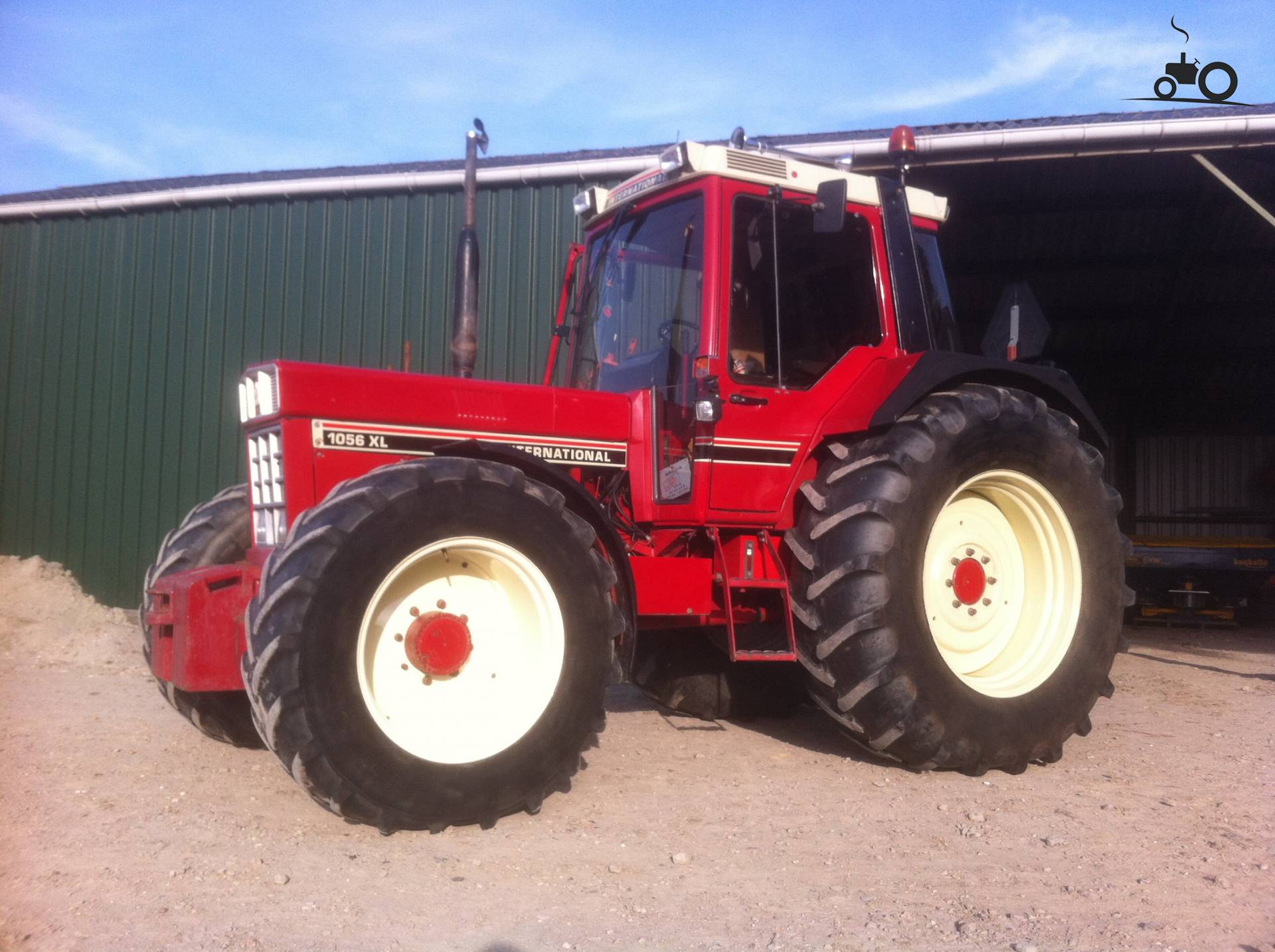 Foto International 1056 XL #922713