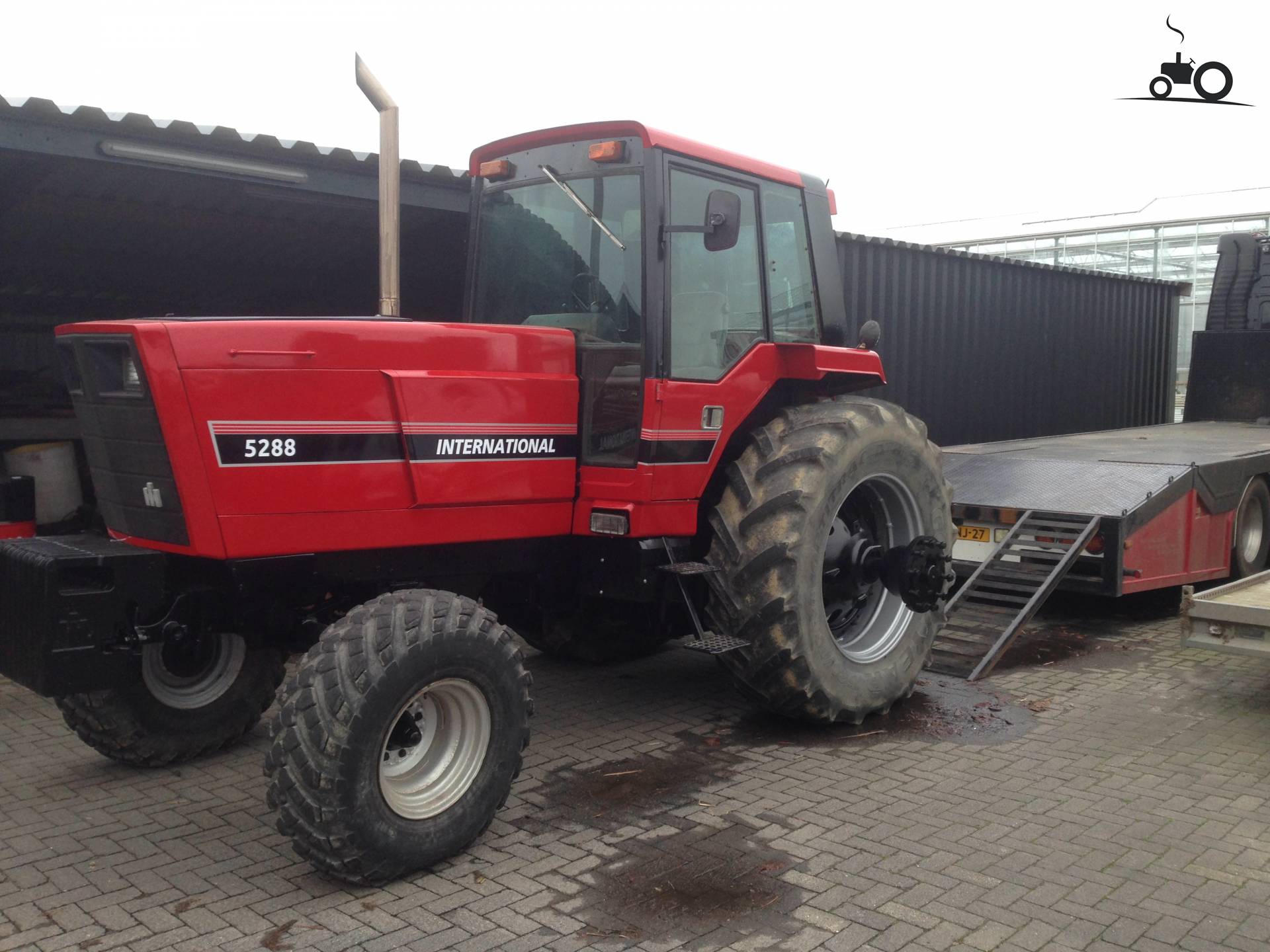 Foto International 5288 van Machine Handel Van Der Weerd