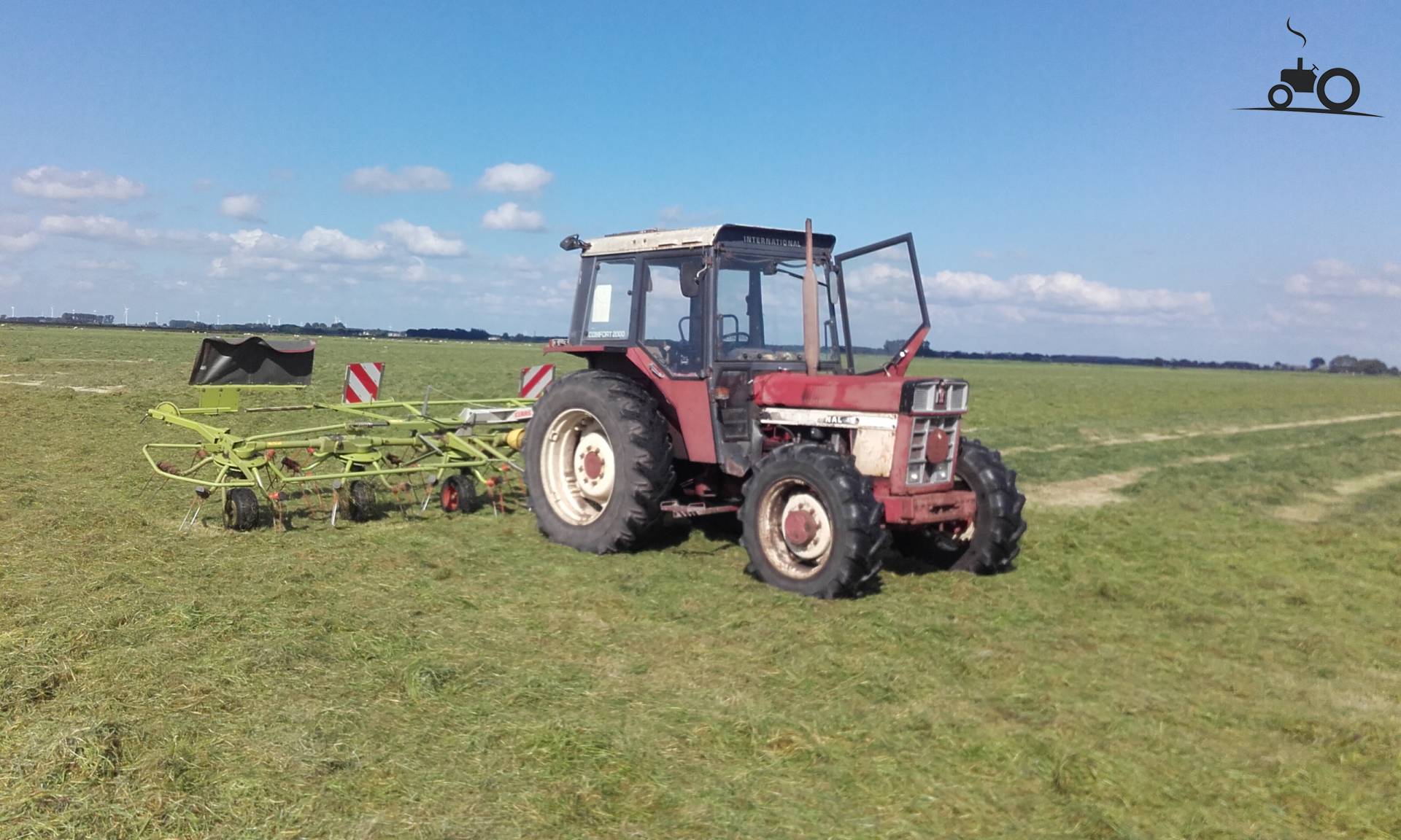 Foto International 745s #979089