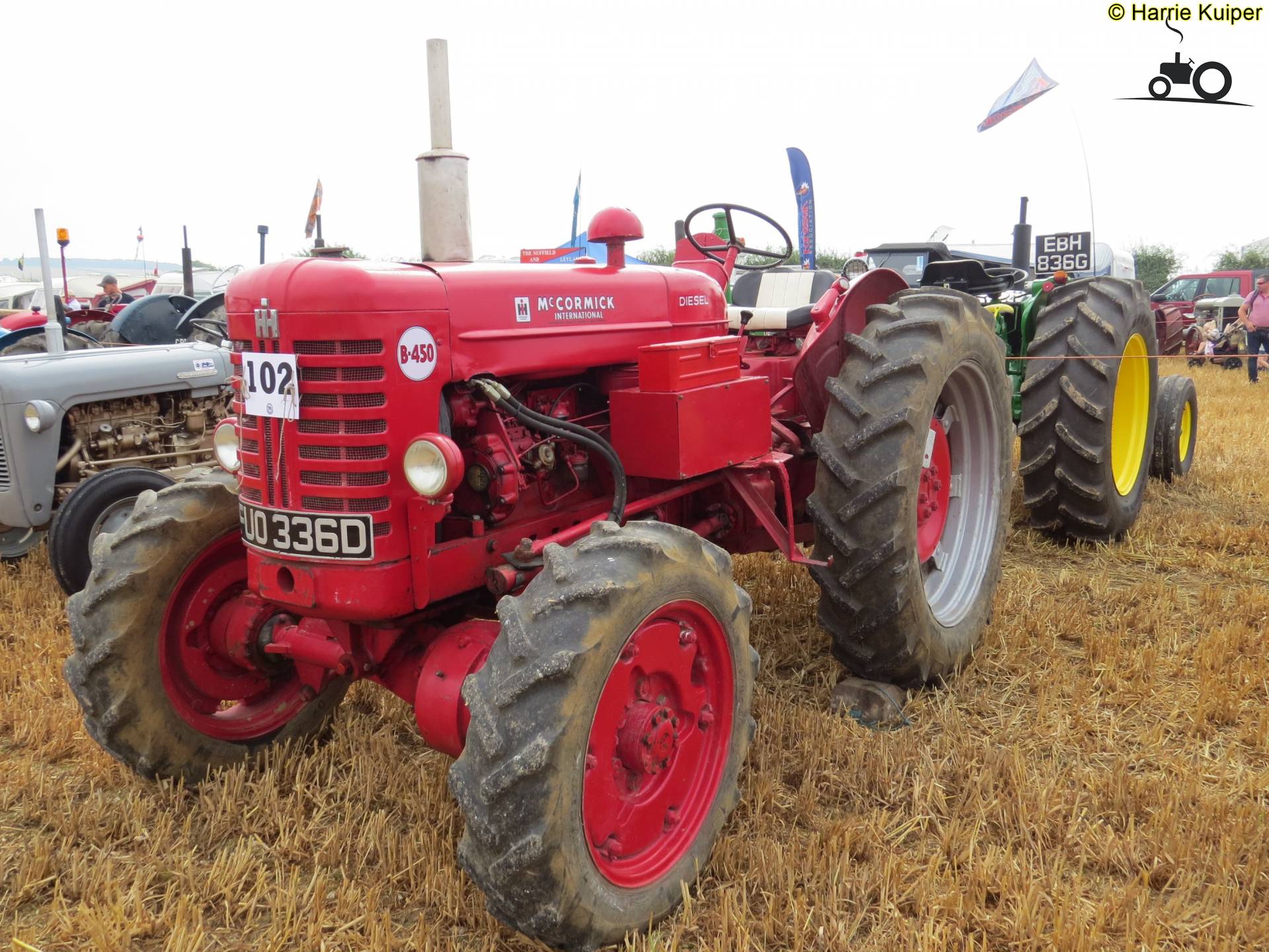 International B 450 - Laatste Updates, Foto's & Video's