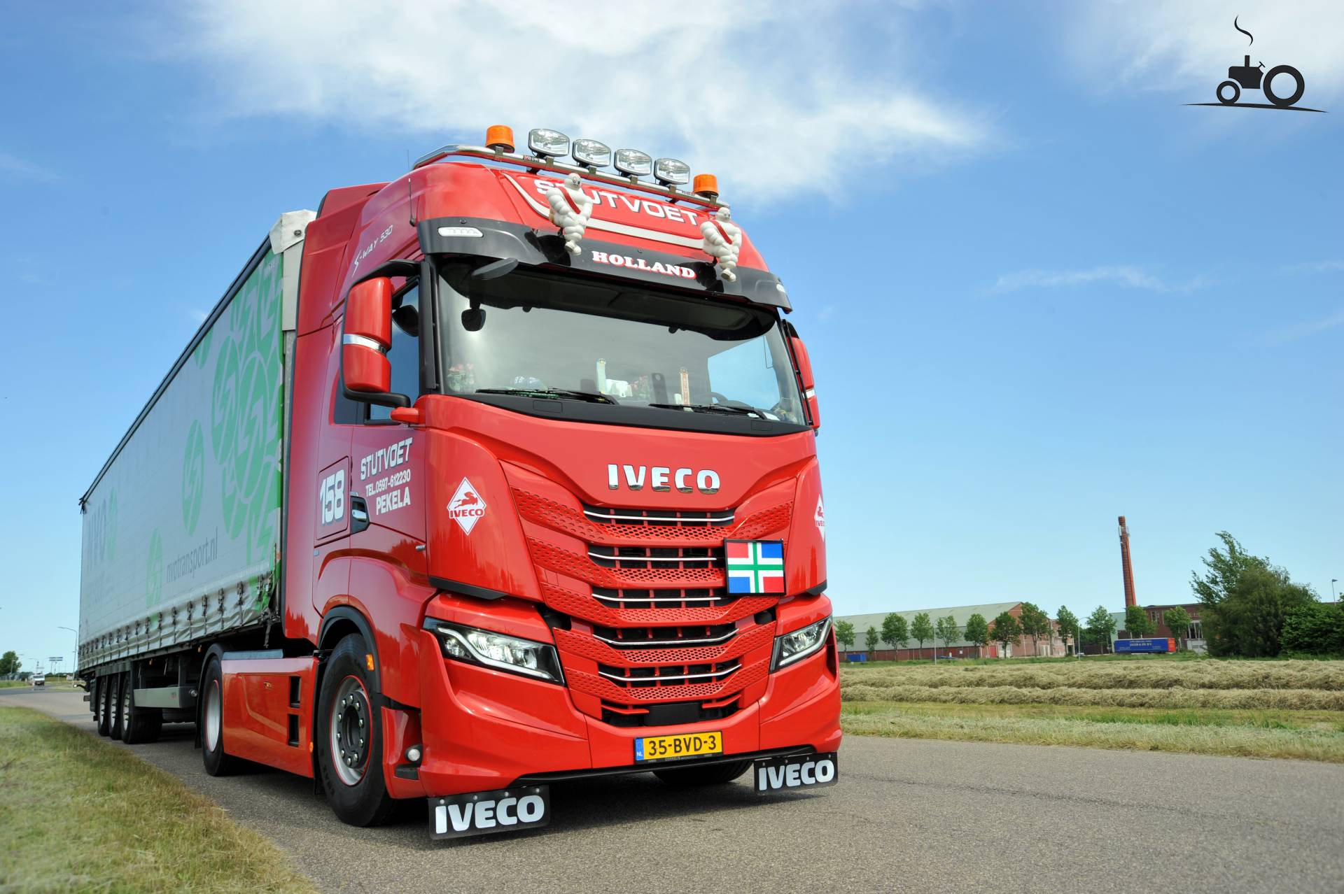 Foto Iveco S-Way van Stutvoet B.V., NVO Transport BV
