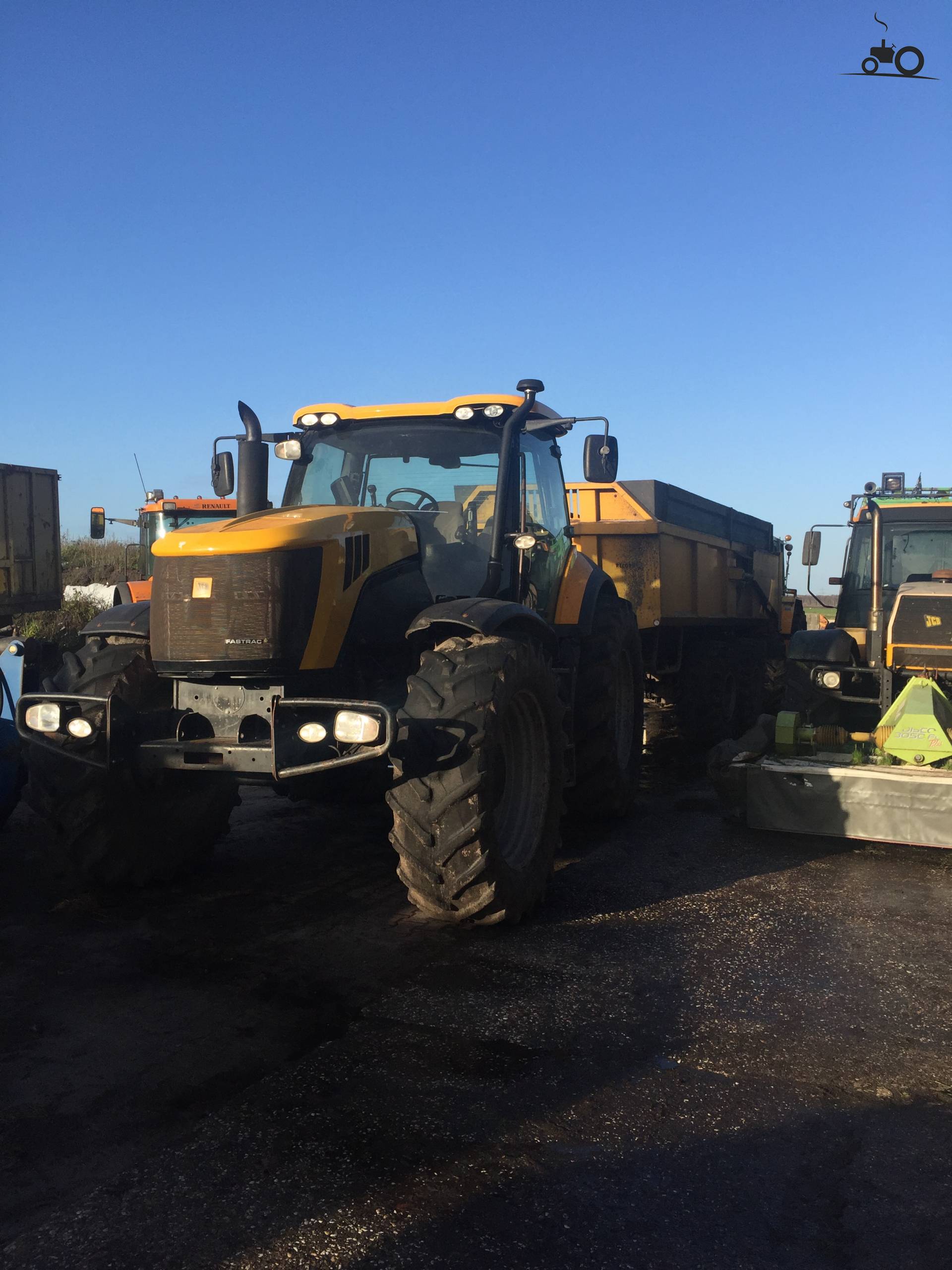 Foto JCB Fastrac 8250 #1300170