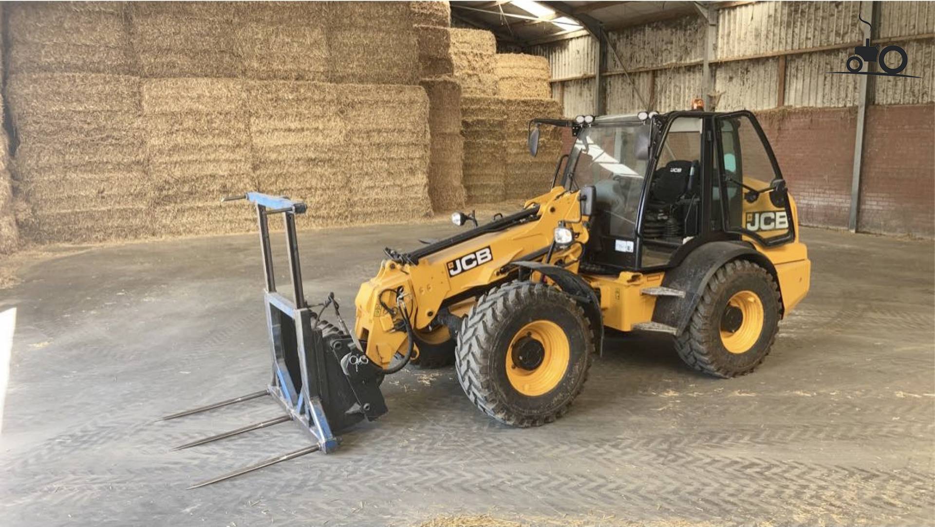 Foto JCB TM 320 #1431745