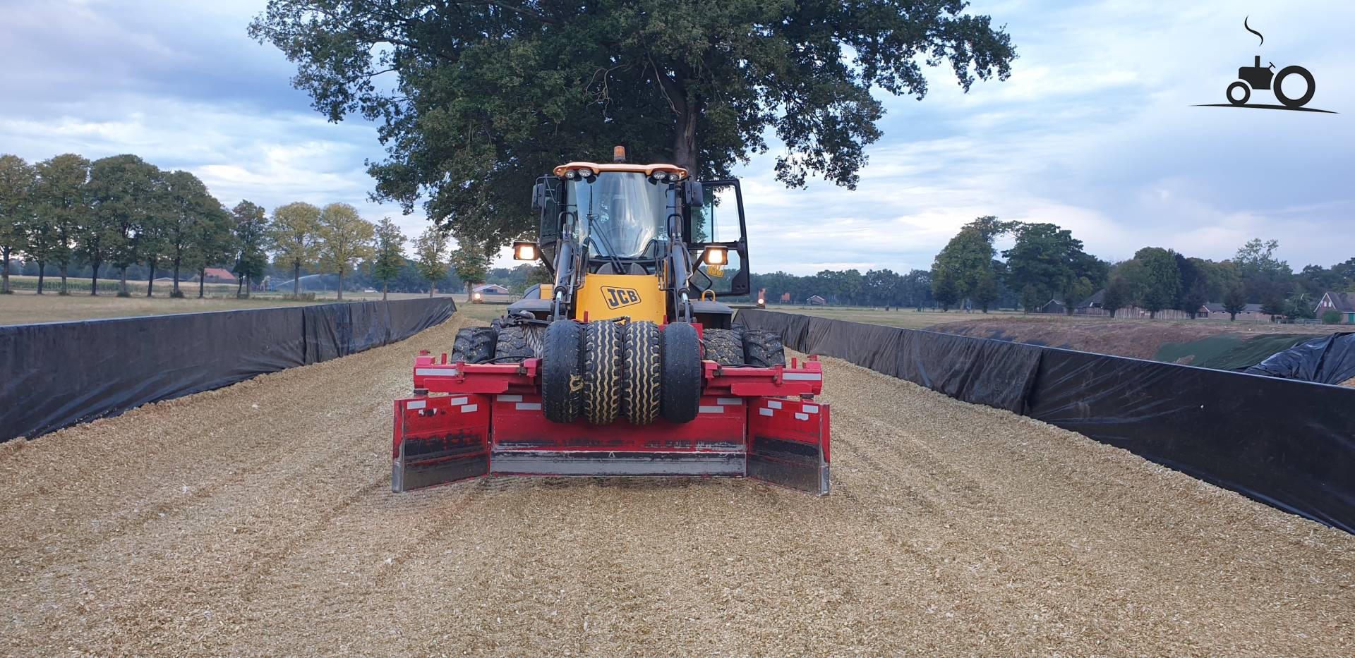 Foto JCB 426 HT #1489451