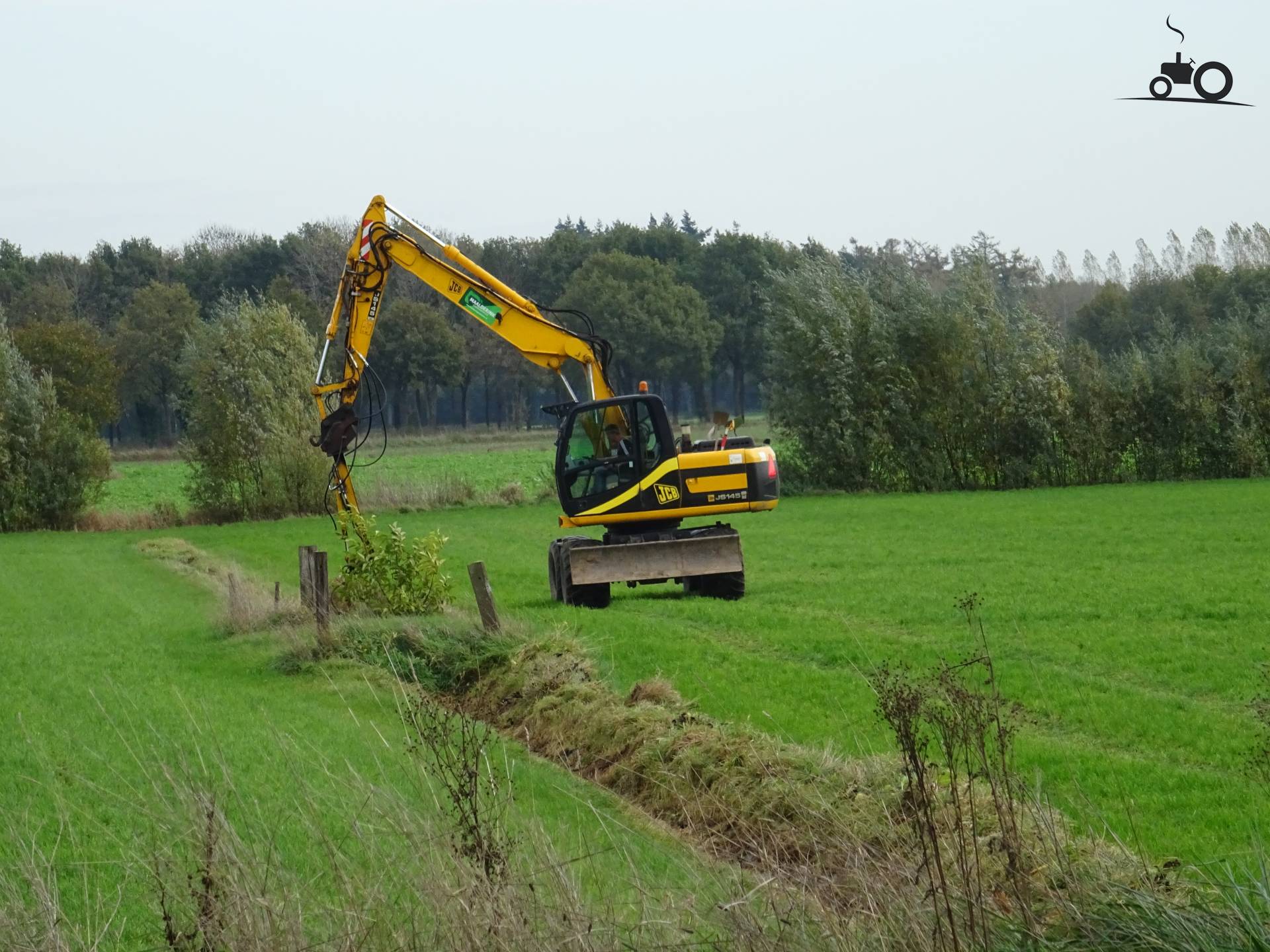 Foto JCB JS145W #1497353