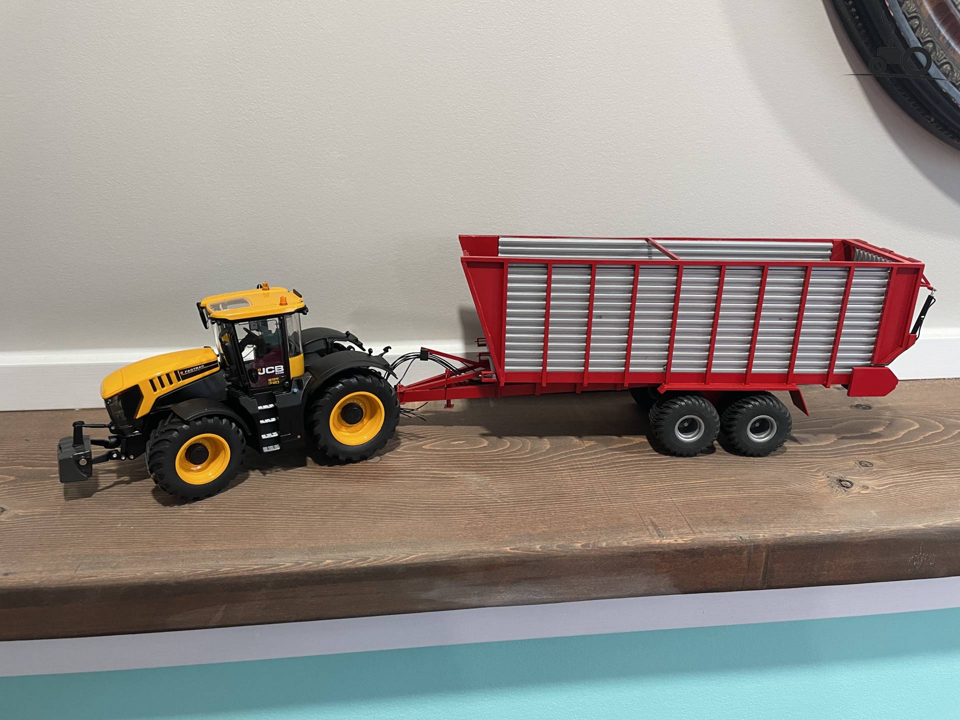 Foto JCB Fastrac 8330 #1499419