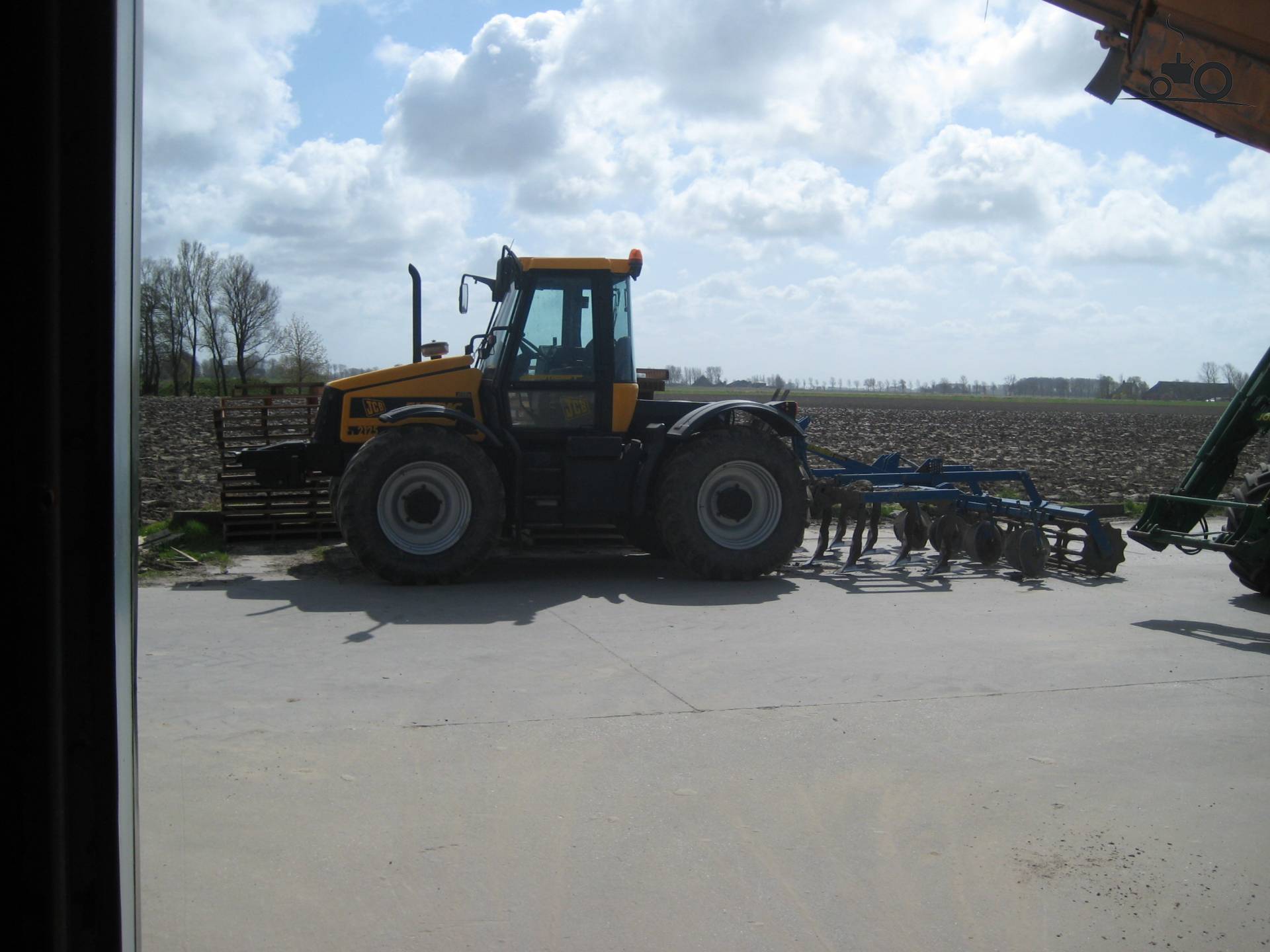 JCB Fastrac 2125 Fanclub - Specificaties, Foto's, Reviews & Forum