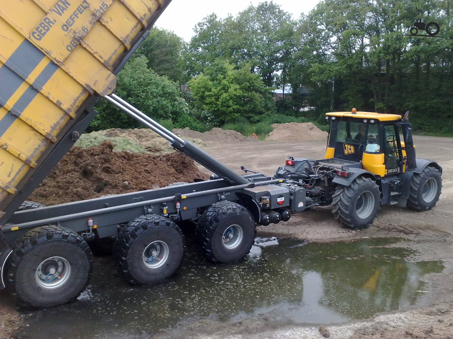 Foto JCB Fastrac 3230 #363359