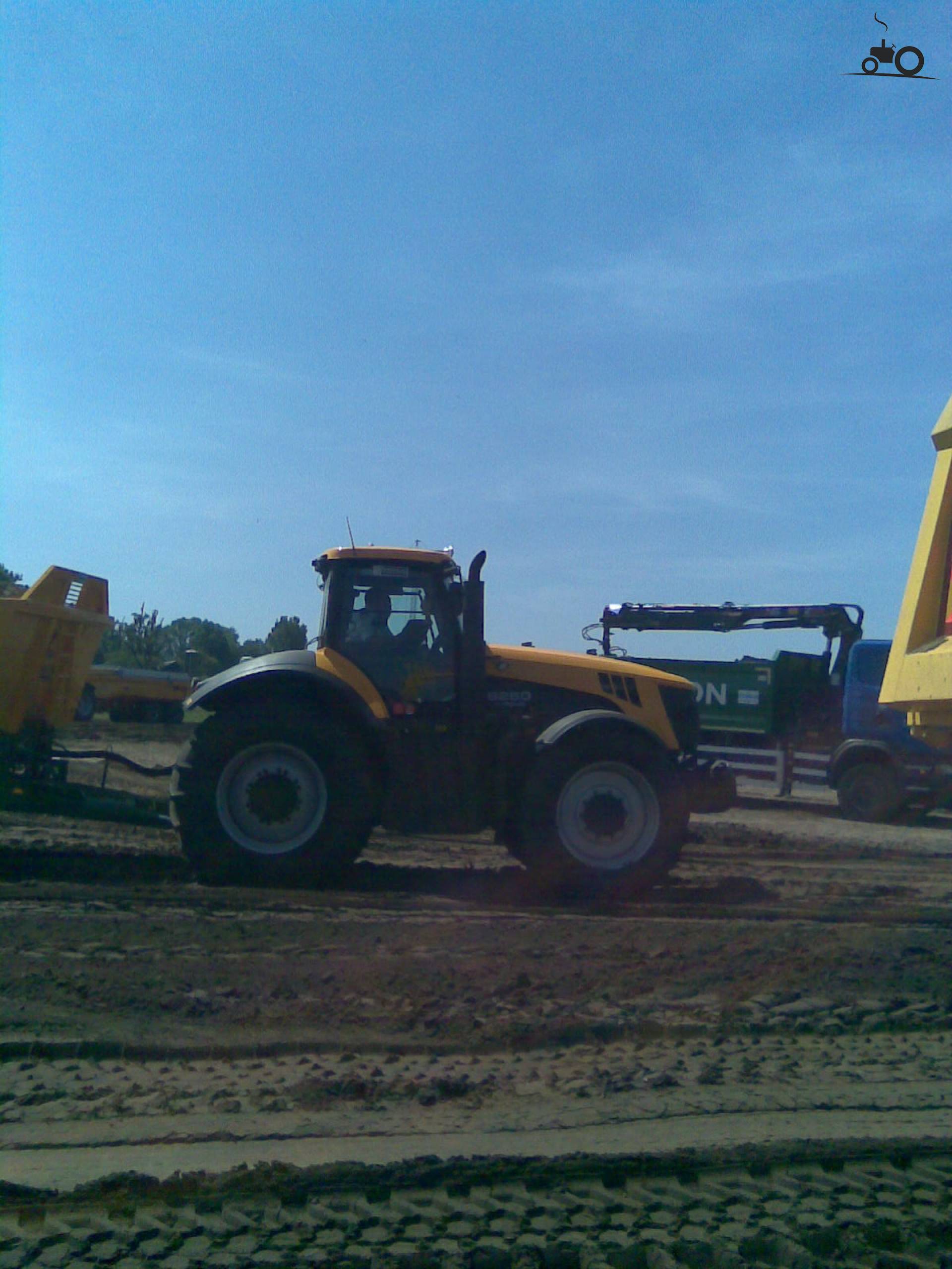 Foto JCB Fastrac 7230 #364658