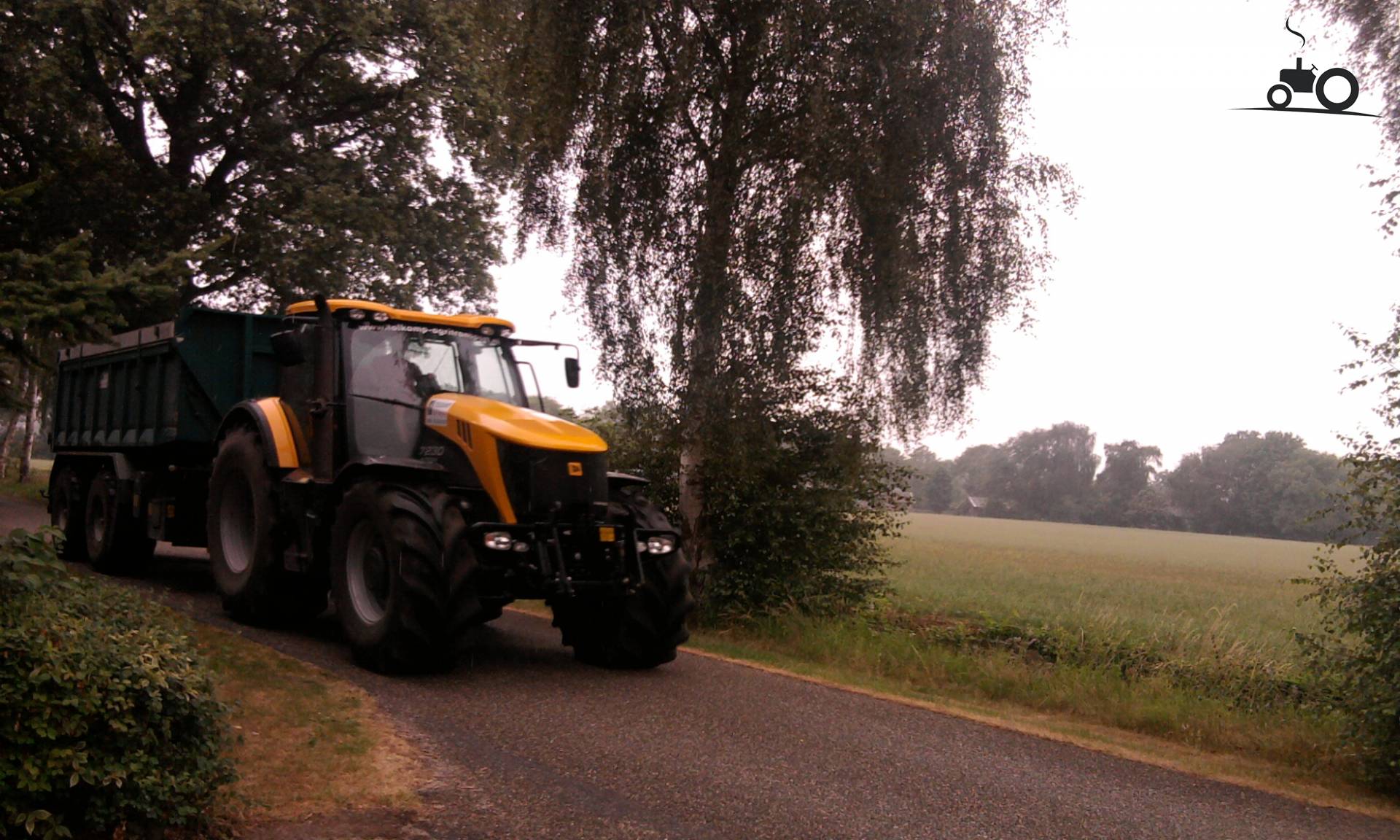 Foto JCB Fastrac 7230 #376581