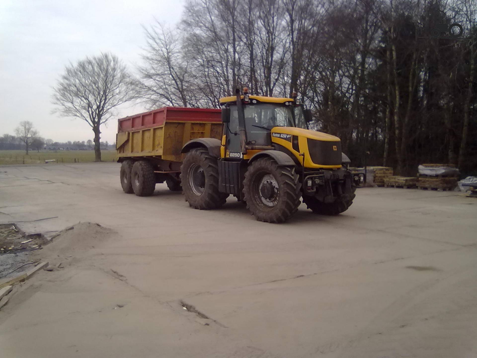 Foto JCB Fastrac 8250 #746926