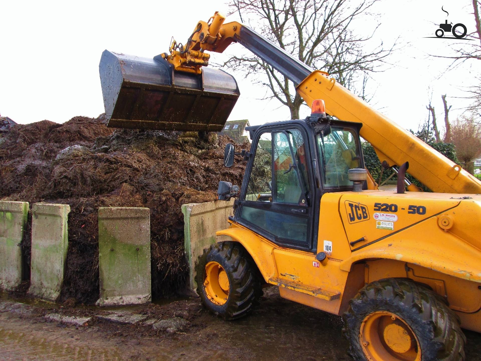 Foto JCB 520-50 #889574