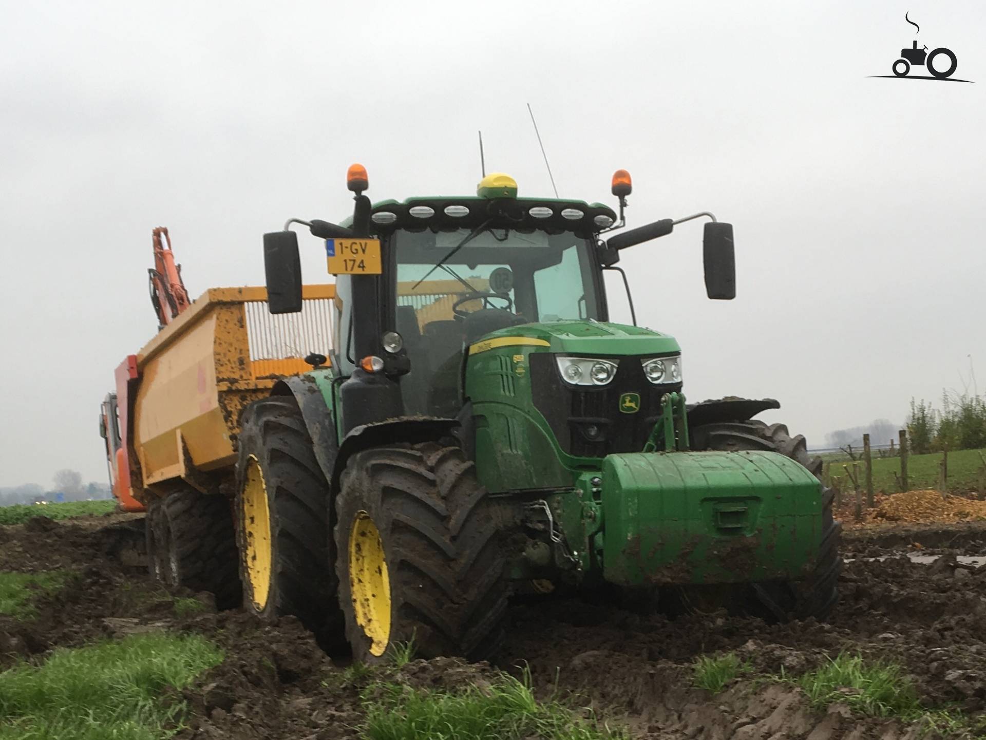 John Deere 6155R - France - Tracteur image #1131477