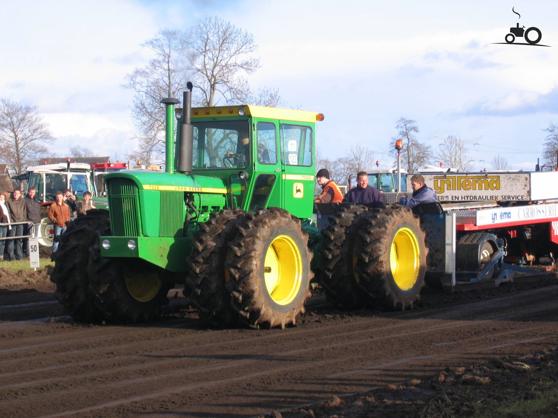 John Deere 7020 - United Kingdom - Tractor picture #113166