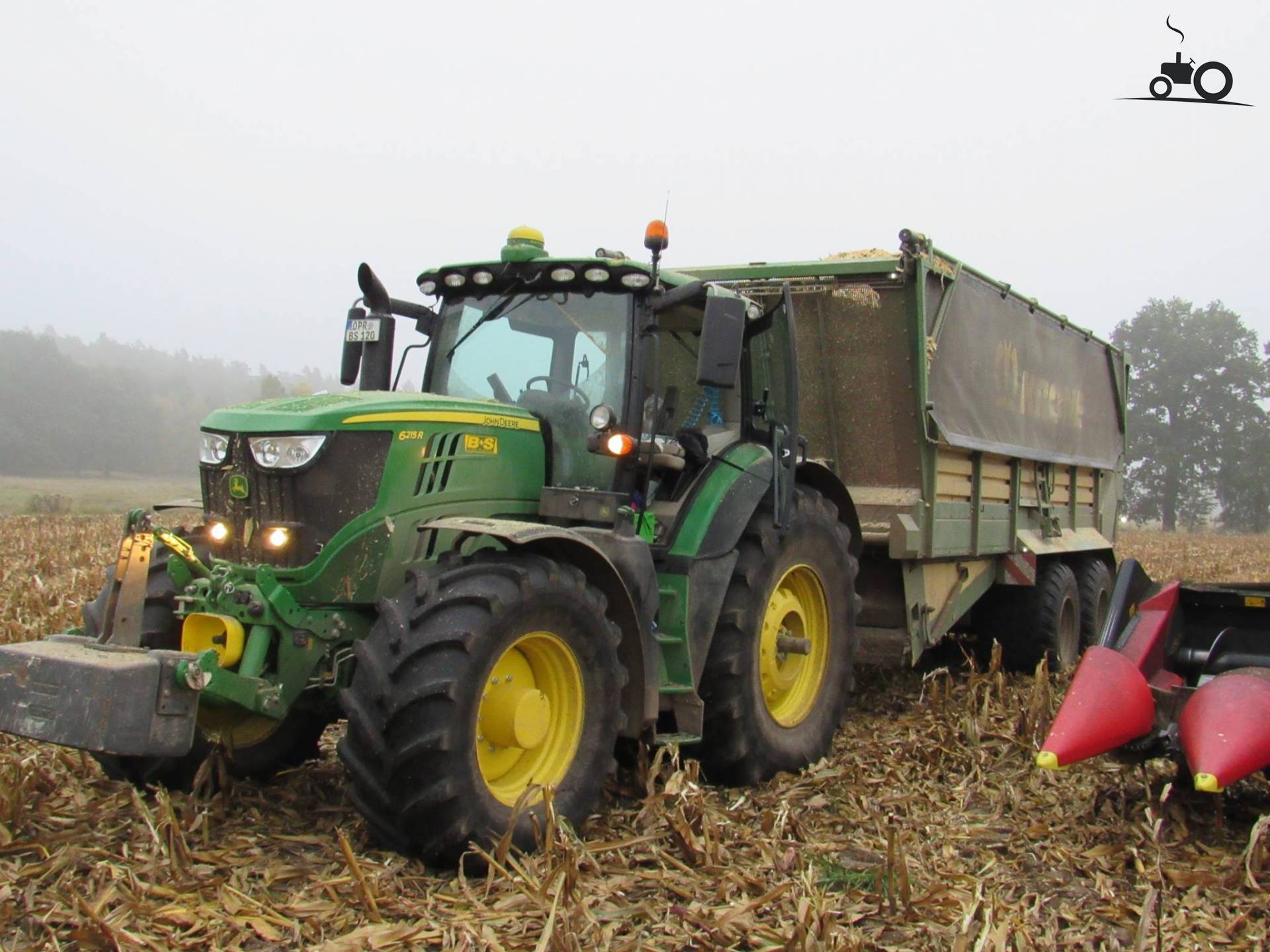 Foto John Deere 6215R #1132844