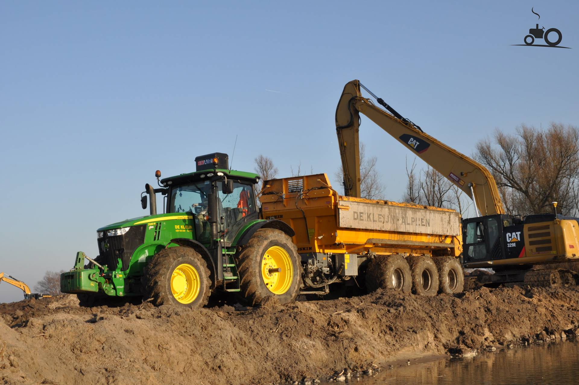 Foto John Deere 7230R #1132993