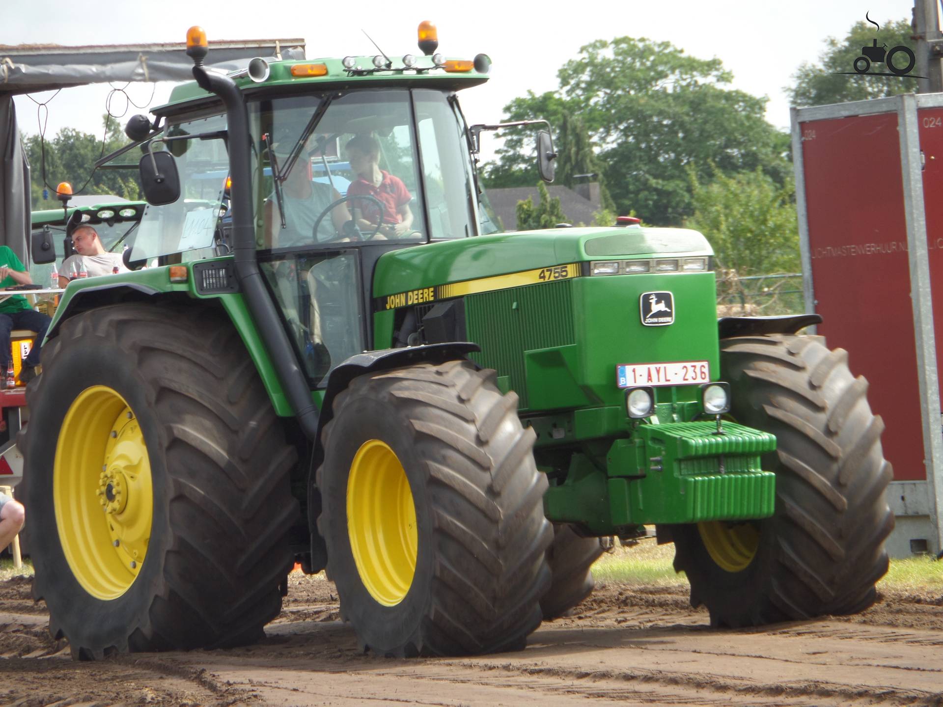 Foto John Deere 4755 #1136531