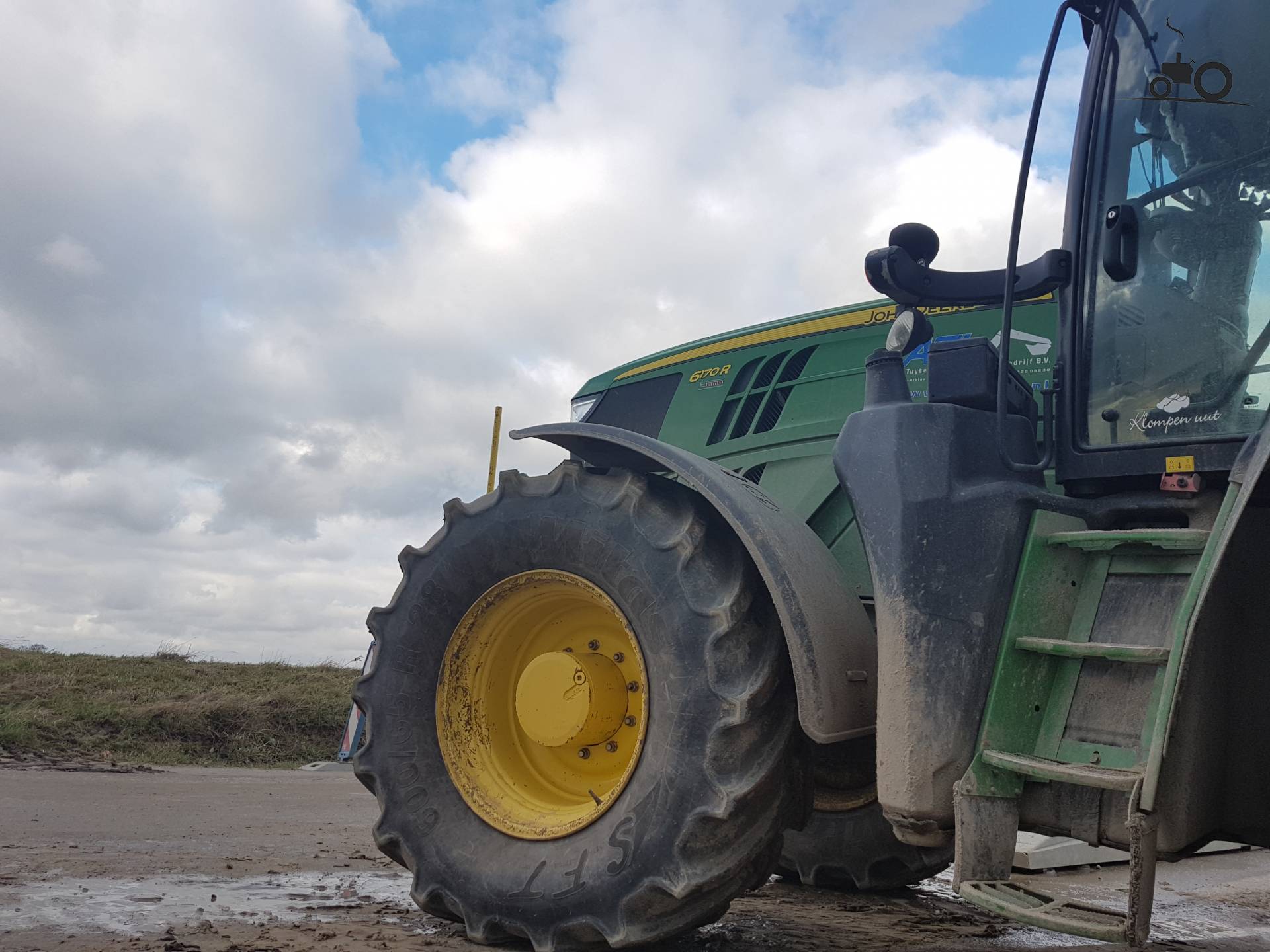 Foto John Deere 6170R #1147024