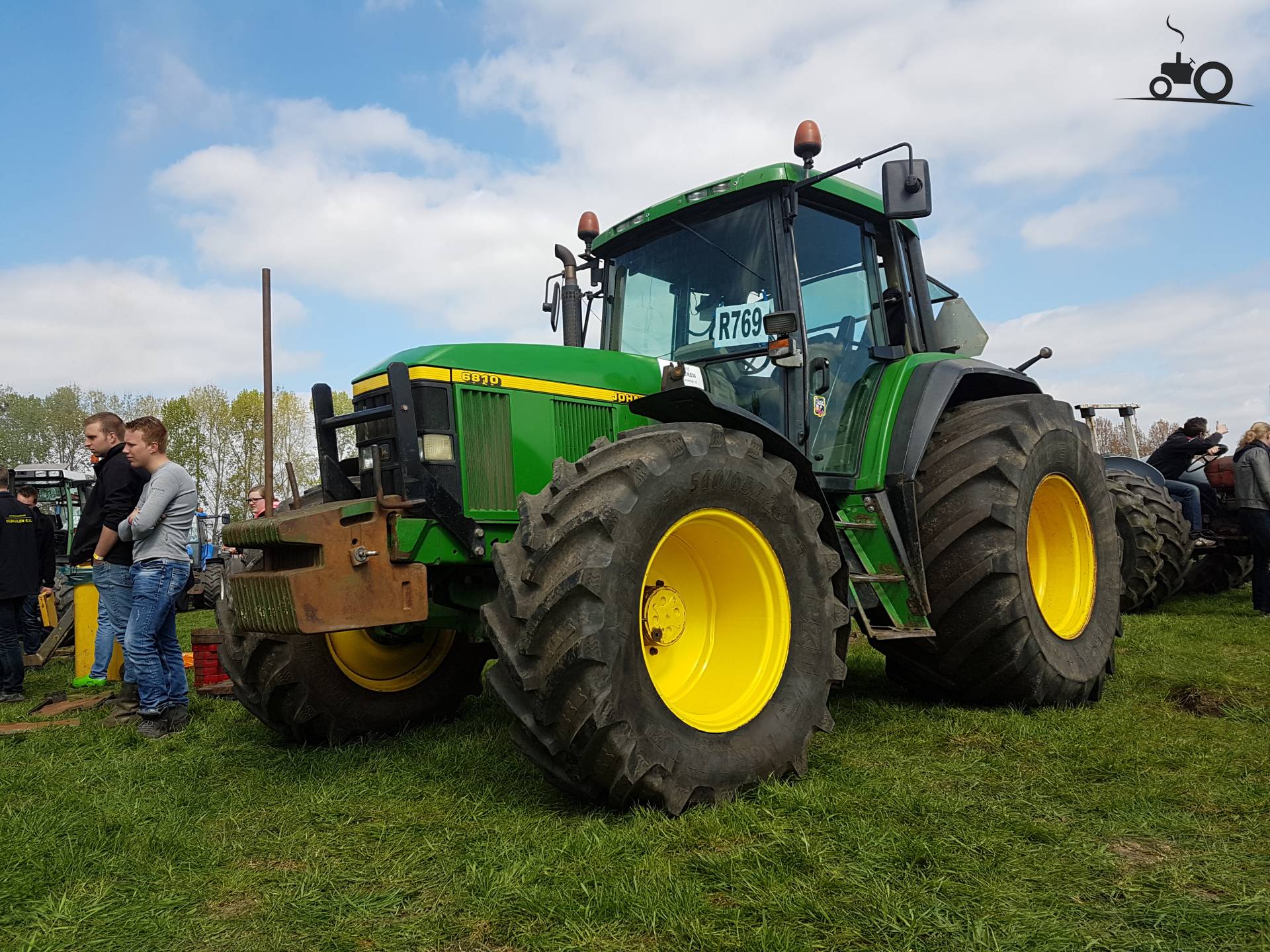 Foto John Deere 6810 #1156336