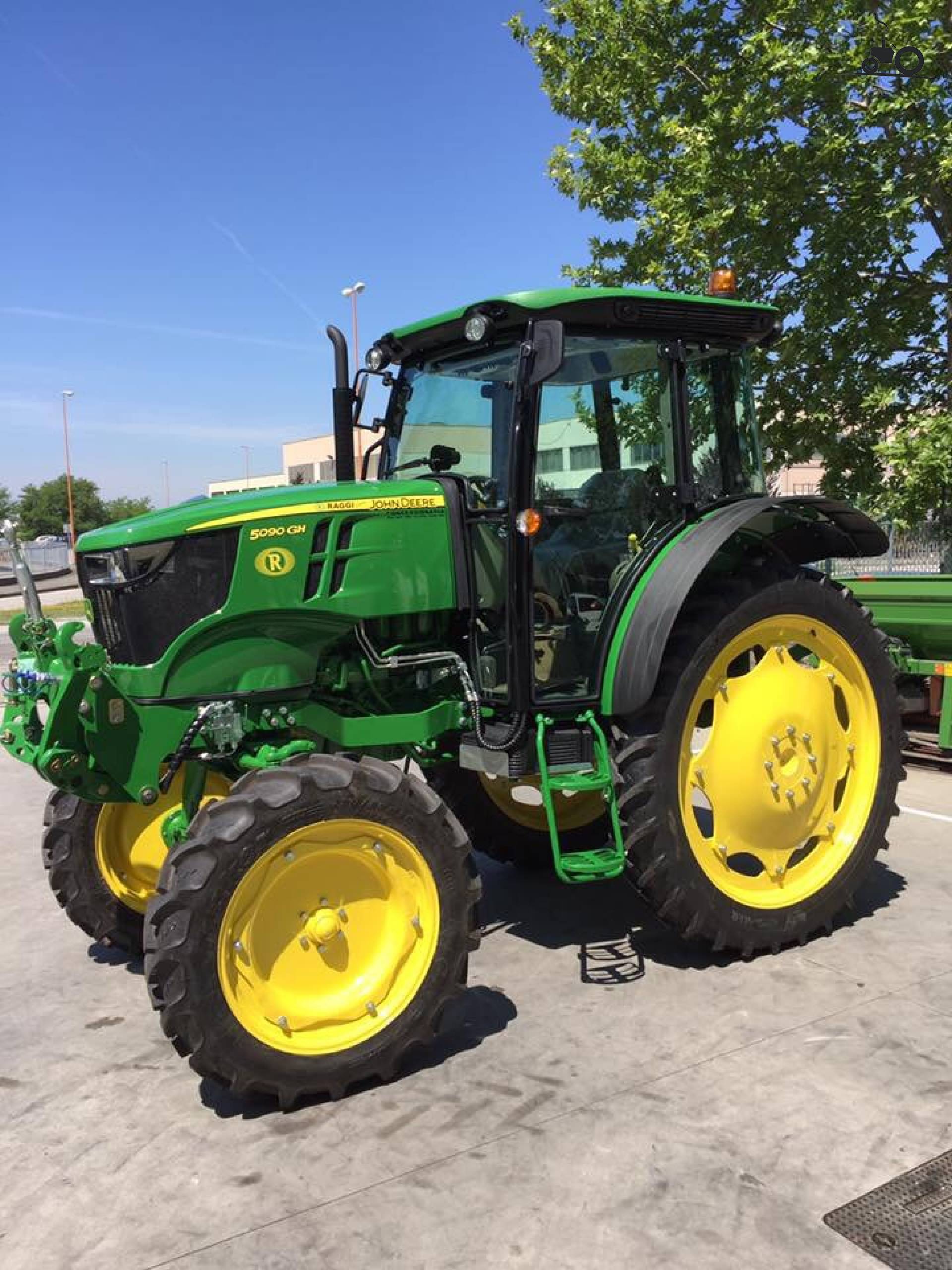 Foto John Deere 5090GH #1164946