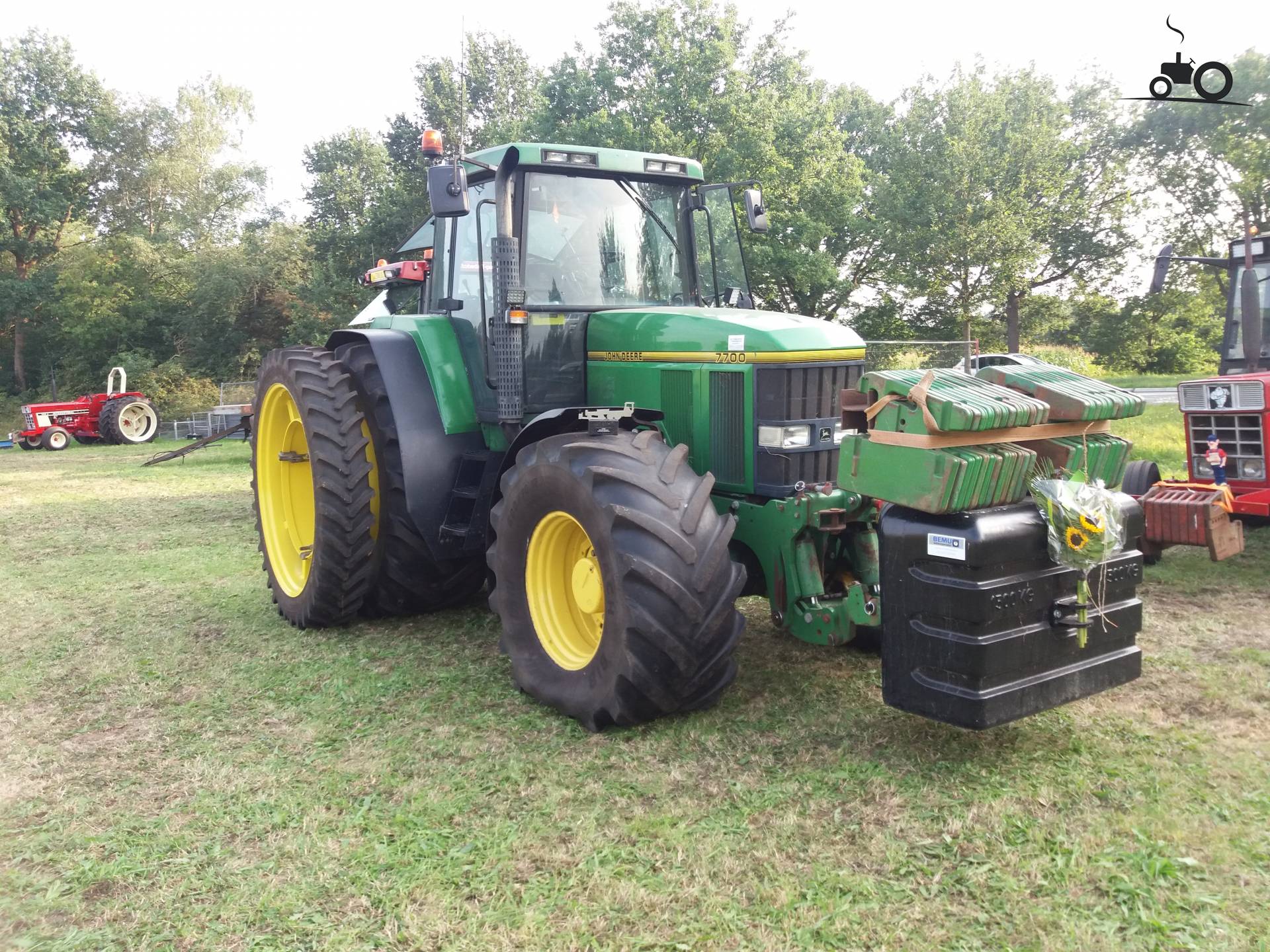 John Deere 7700