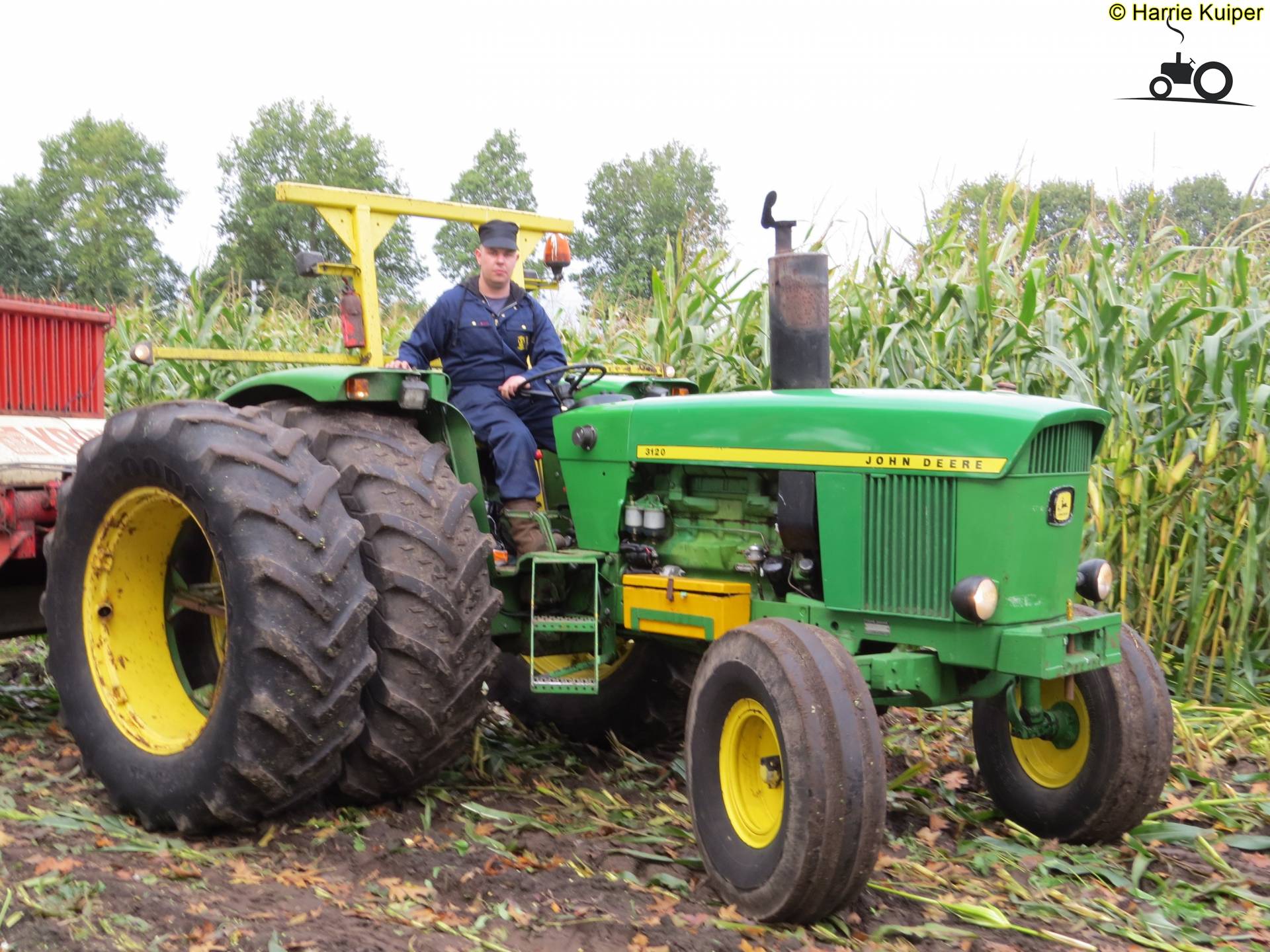 Foto John Deere 3120 #1195716