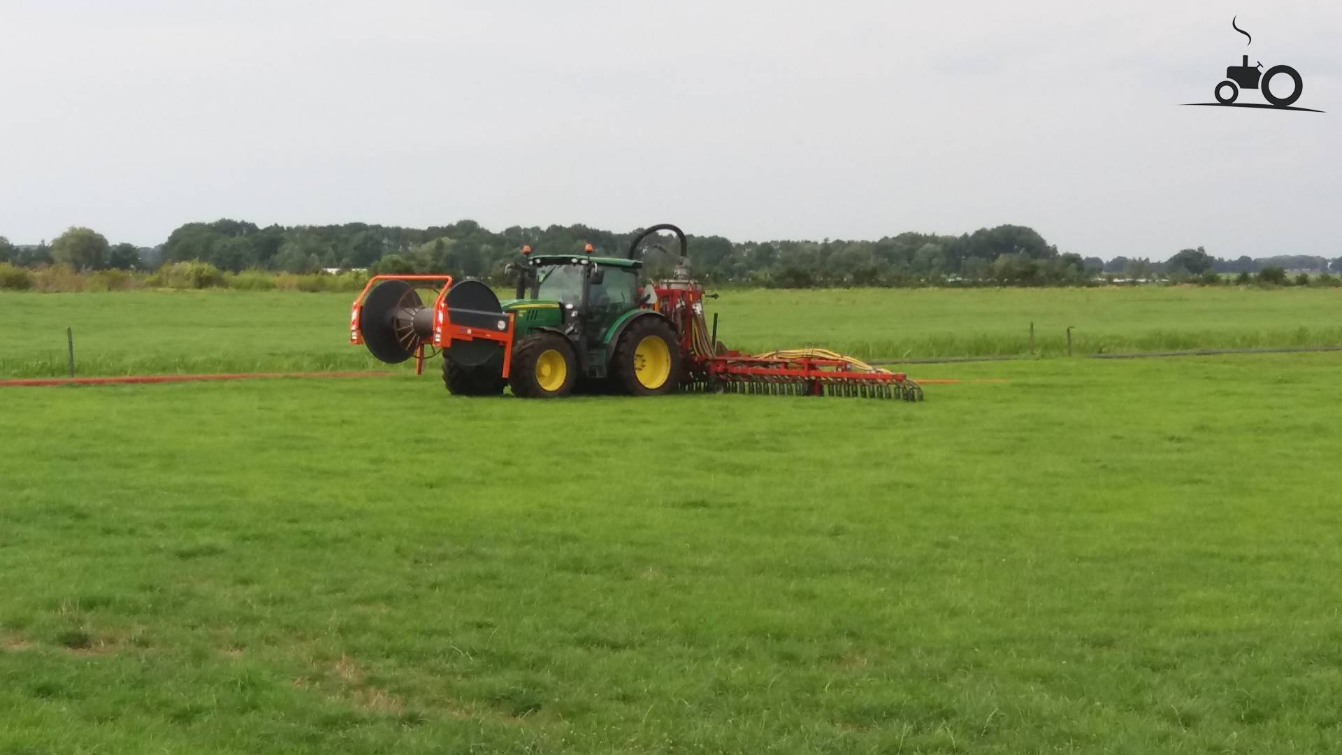 Foto John Deere 6125R #1196513