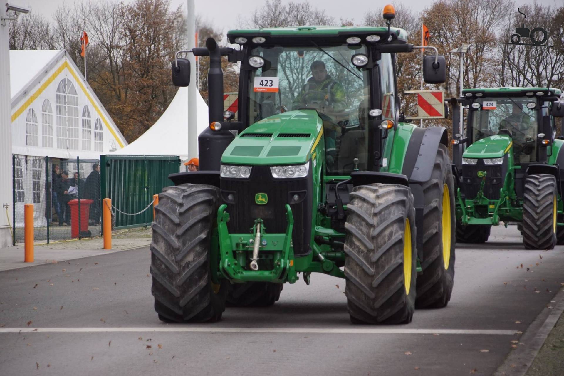 Foto John Deere 8000 Serie #1206260