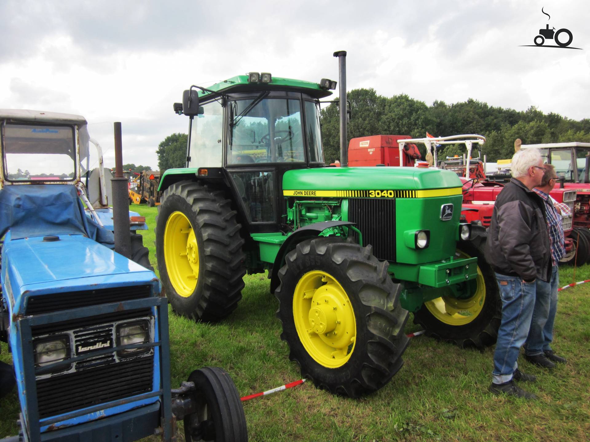 Foto John Deere 3040 #1206396