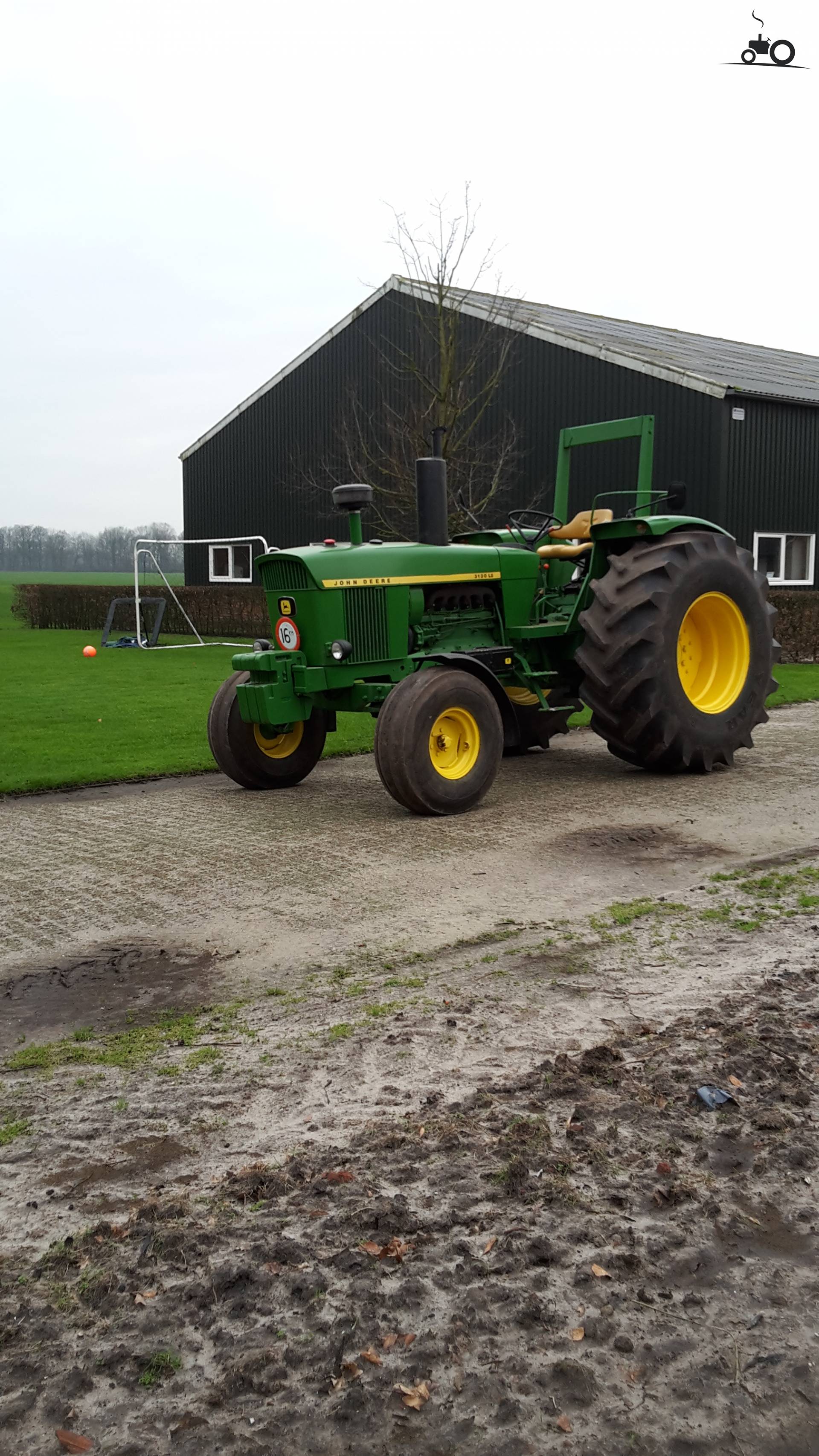 Foto John Deere 3130 #1208159
