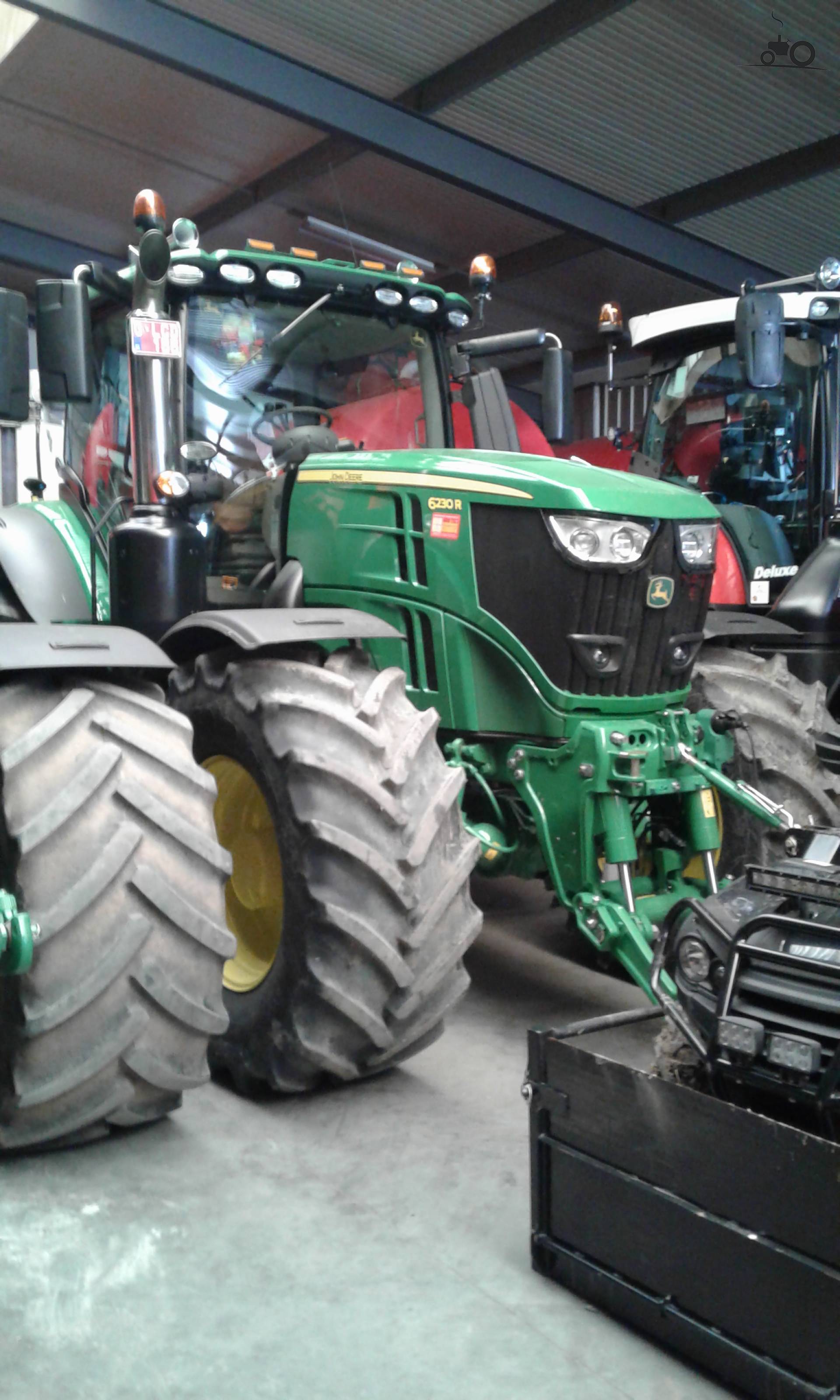 Foto John Deere 6230R #1217770