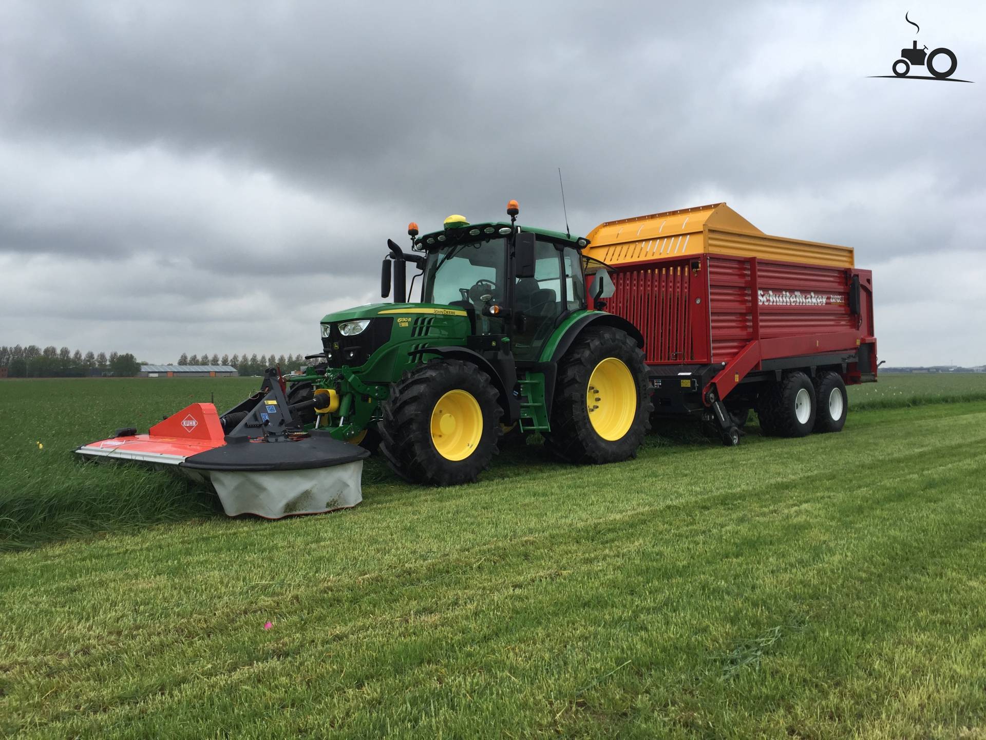 Foto John Deere 6130R #1227429