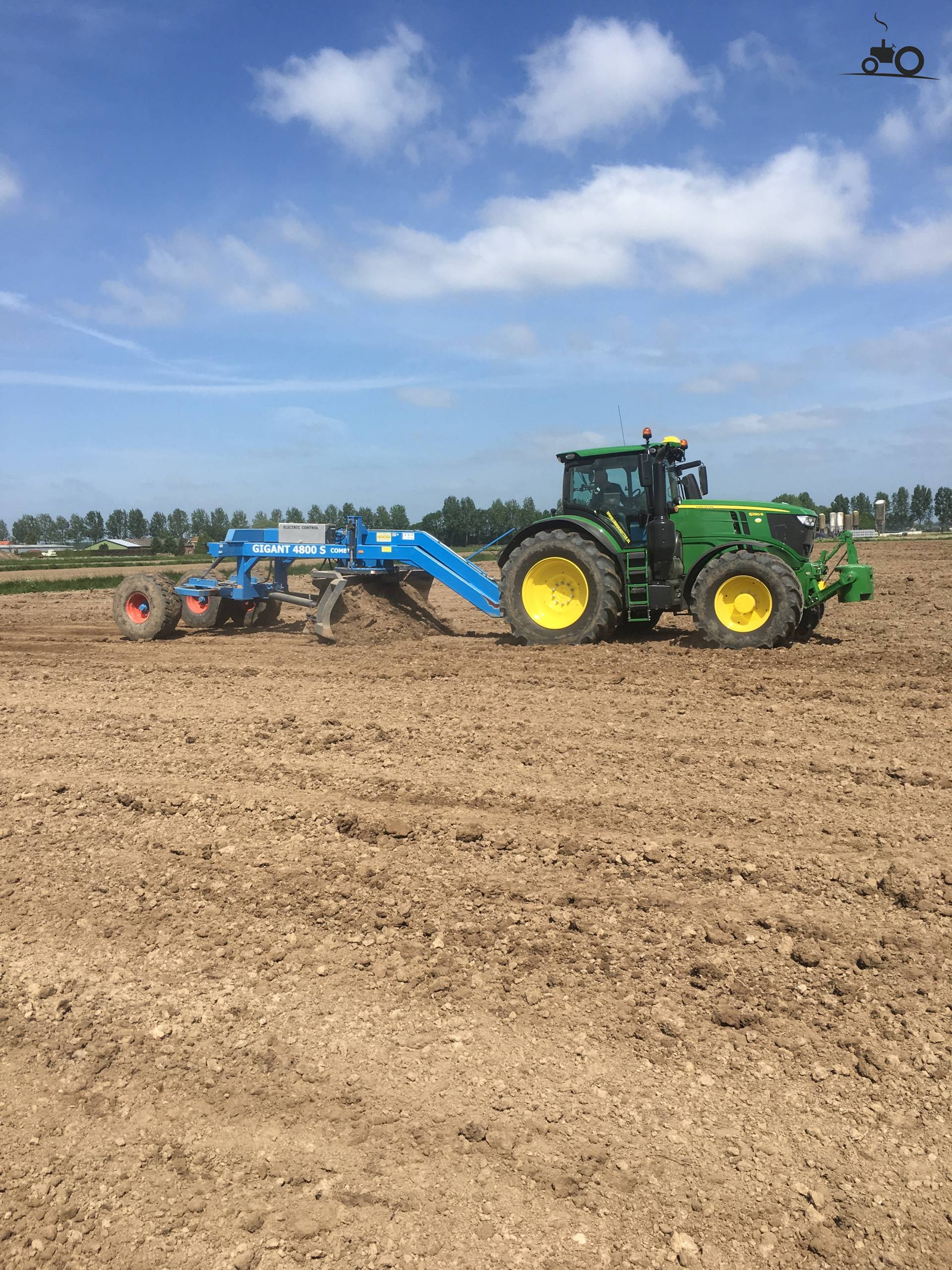 Foto John Deere 6230R #1232373