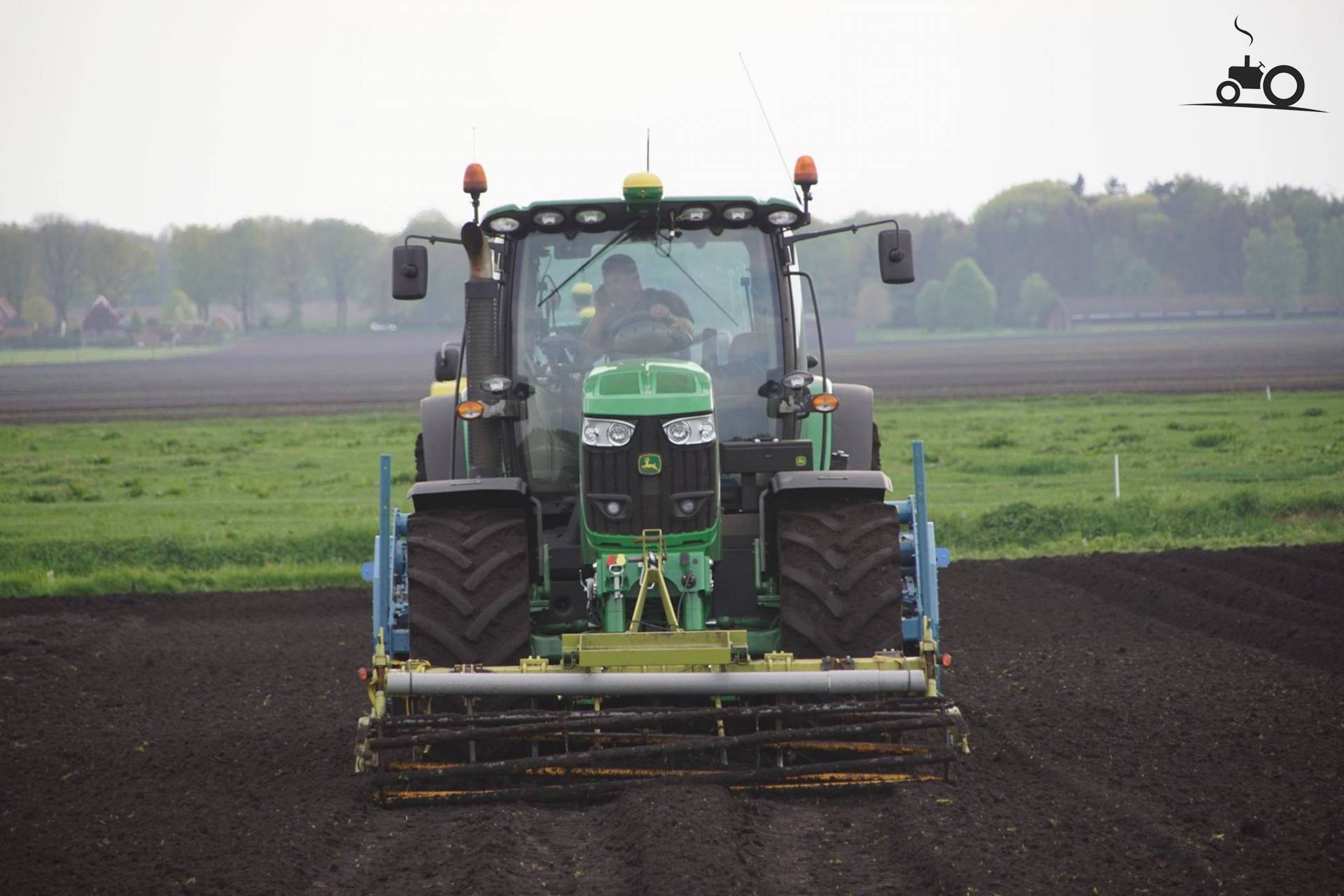 Foto John Deere 6210R #1237169