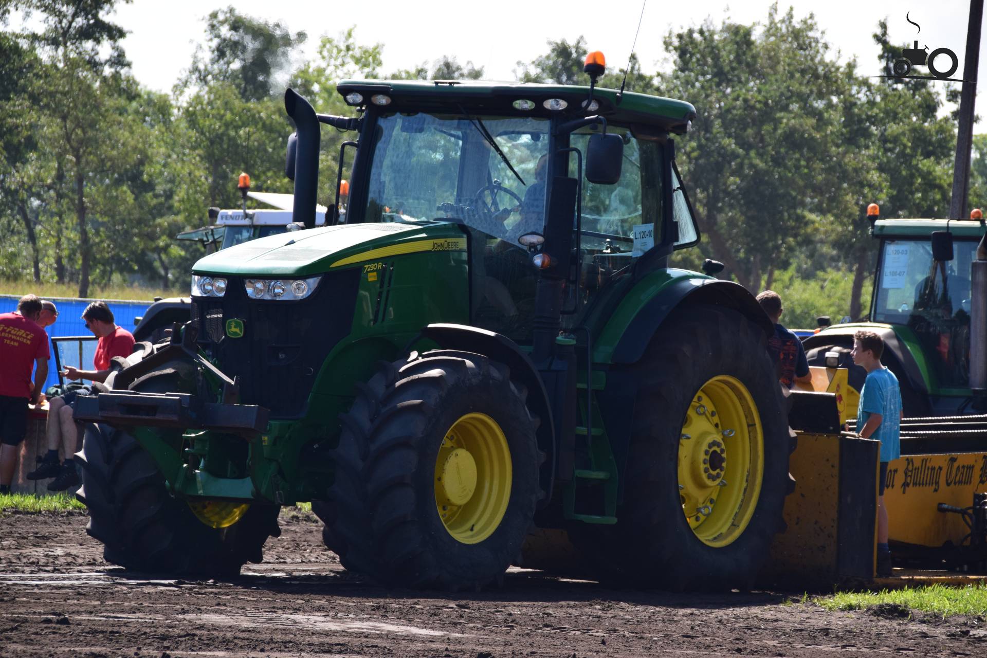 Foto John Deere 7230R #1245038