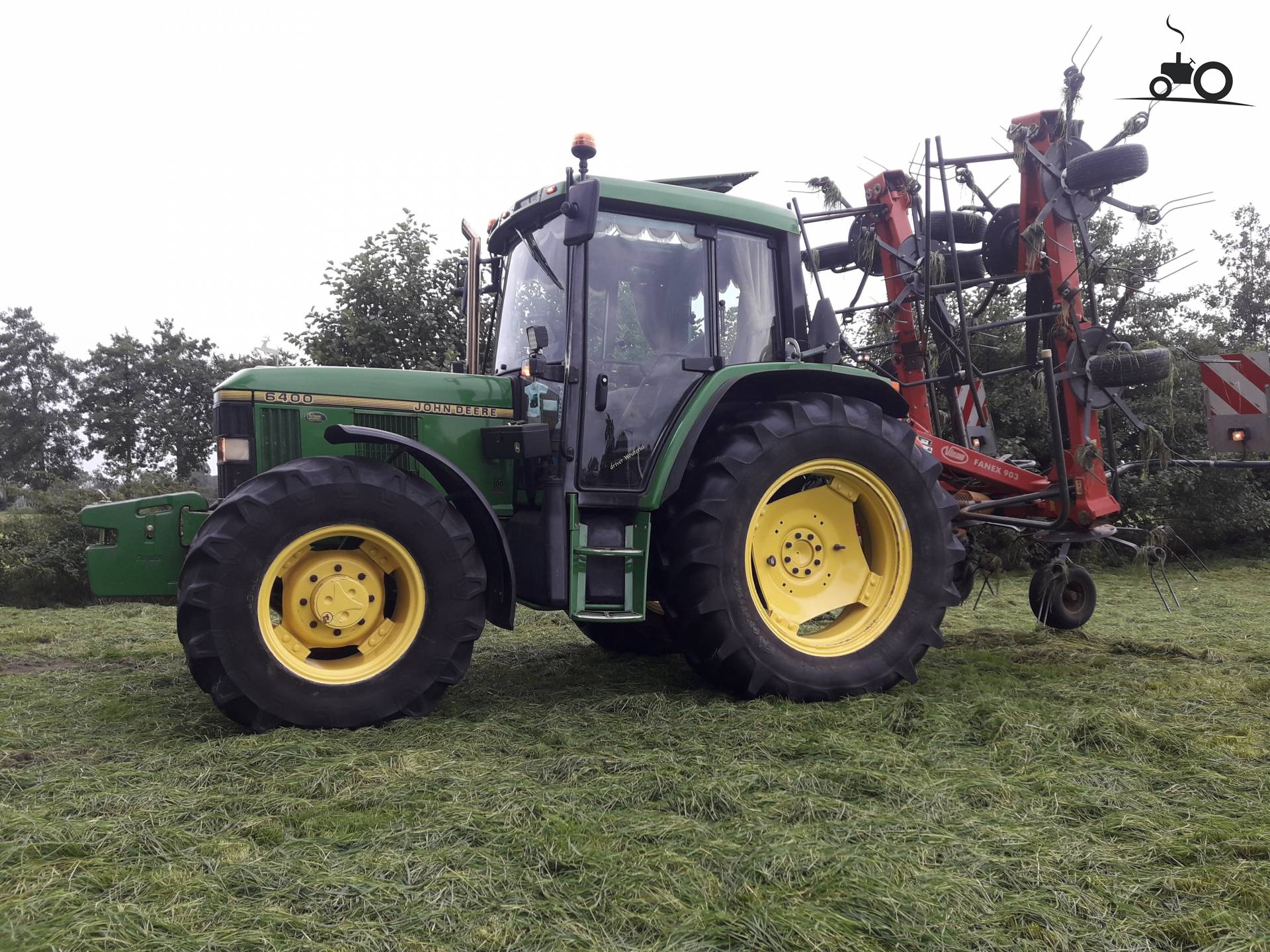 Foto John Deere 6400 #1250839