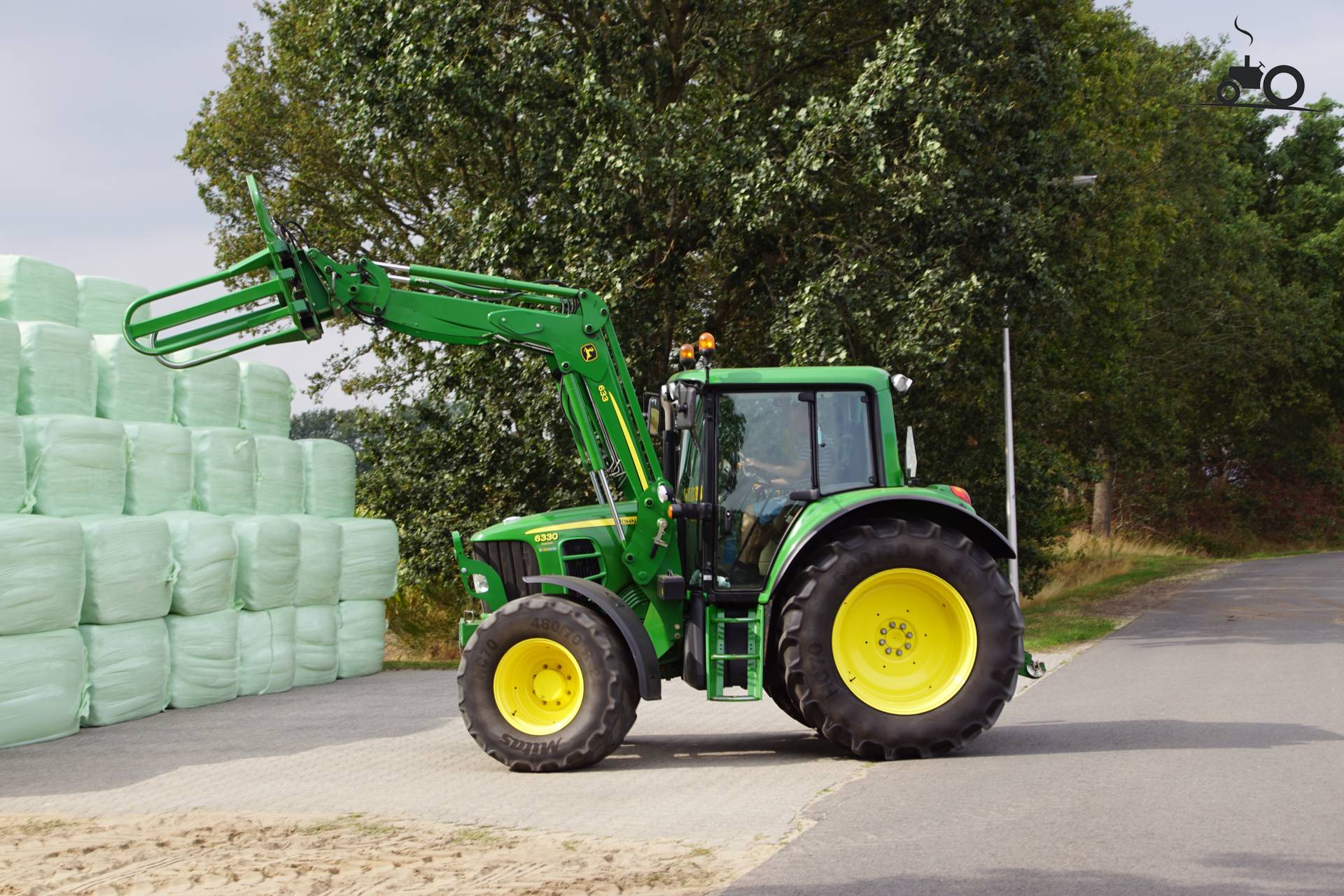 John Deere 6330 Premium