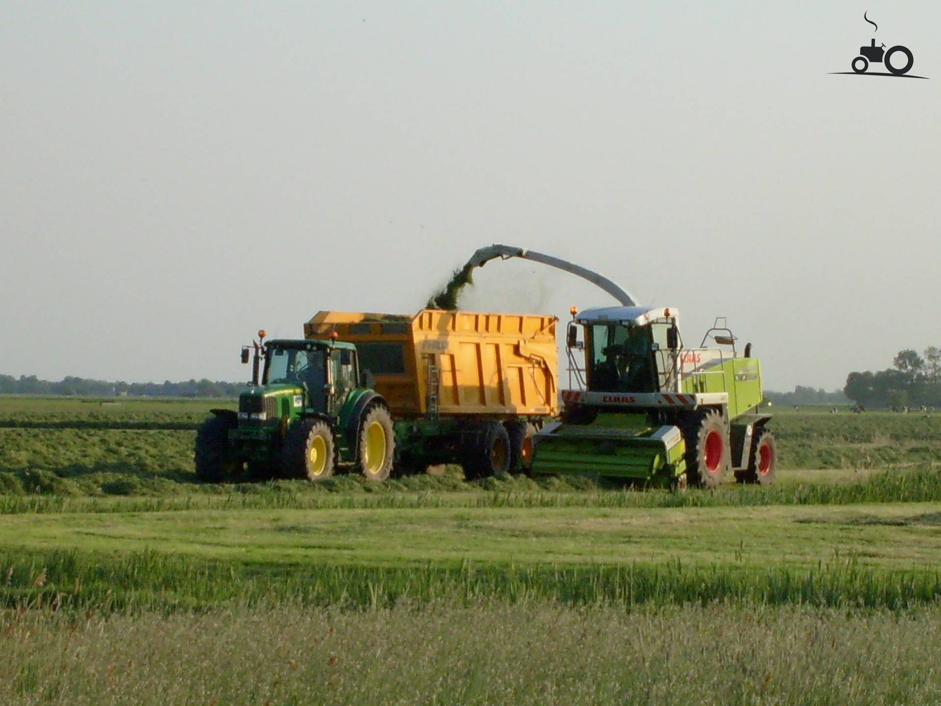 John Deere 6920