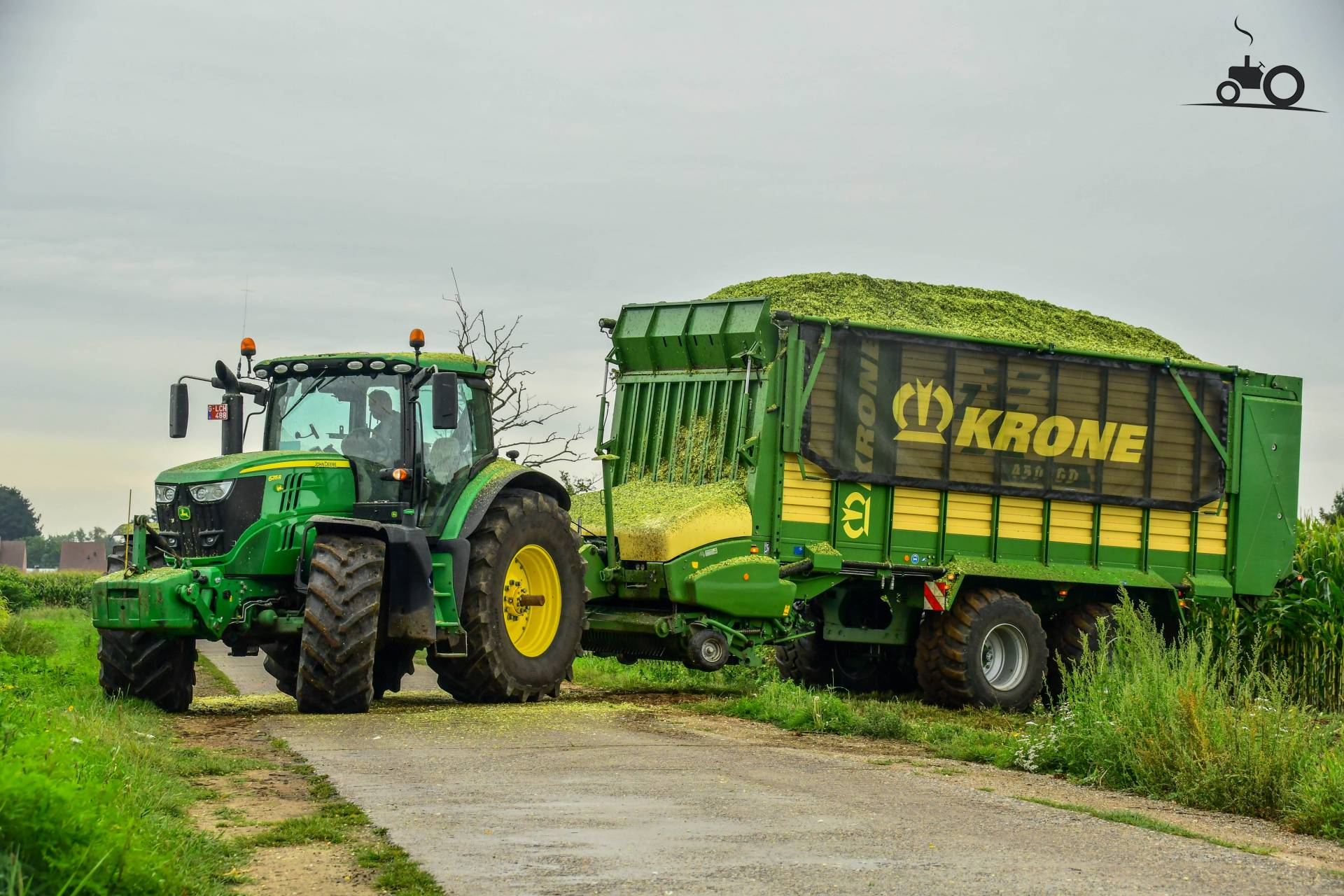 Foto John Deere 6215R #1312842