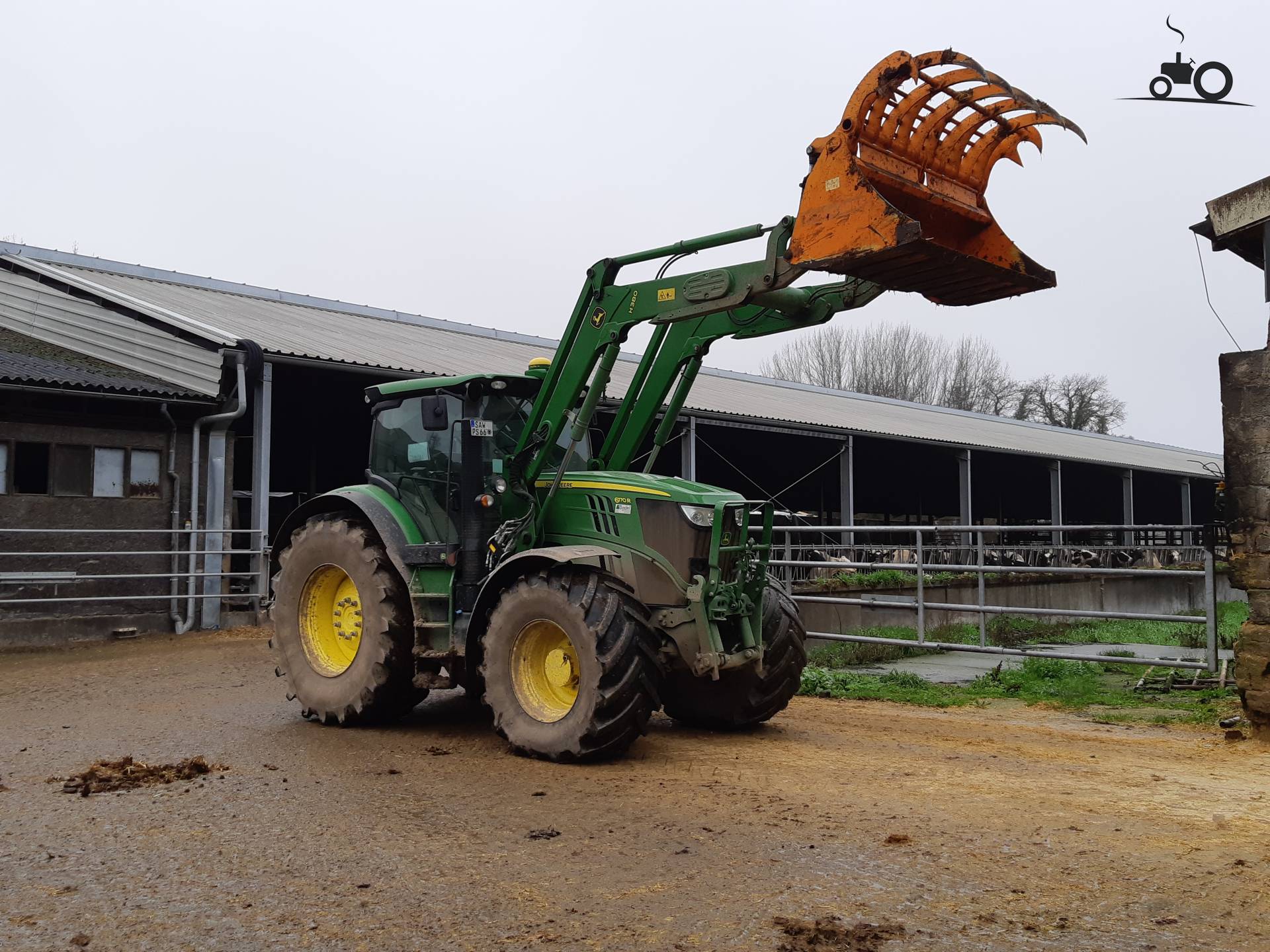 Foto John Deere 6170R #1324408