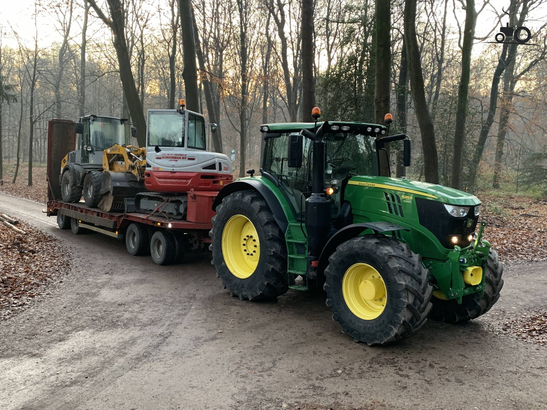 Foto John Deere 6215R #1324582