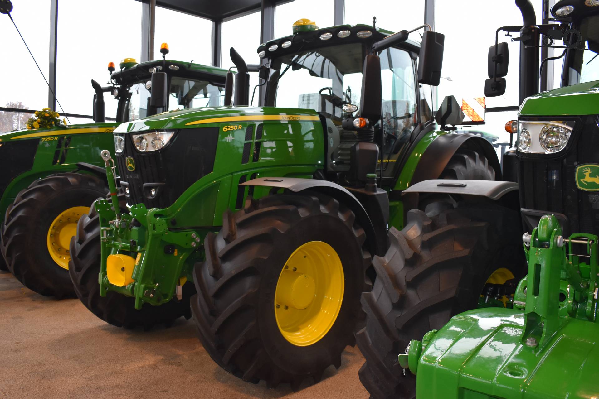 Foto John Deere 6250R #1326579