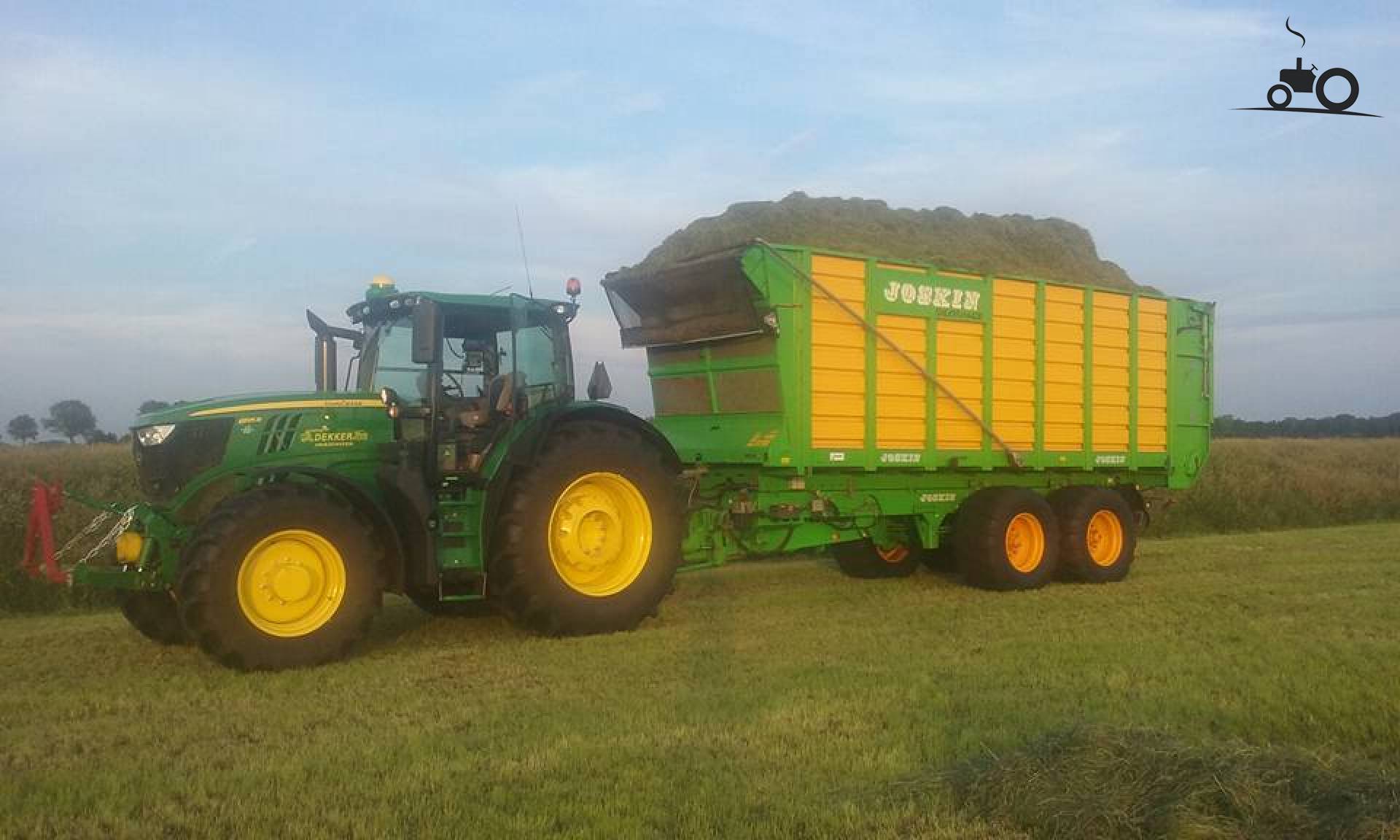 Foto John Deere 6195R #1337357