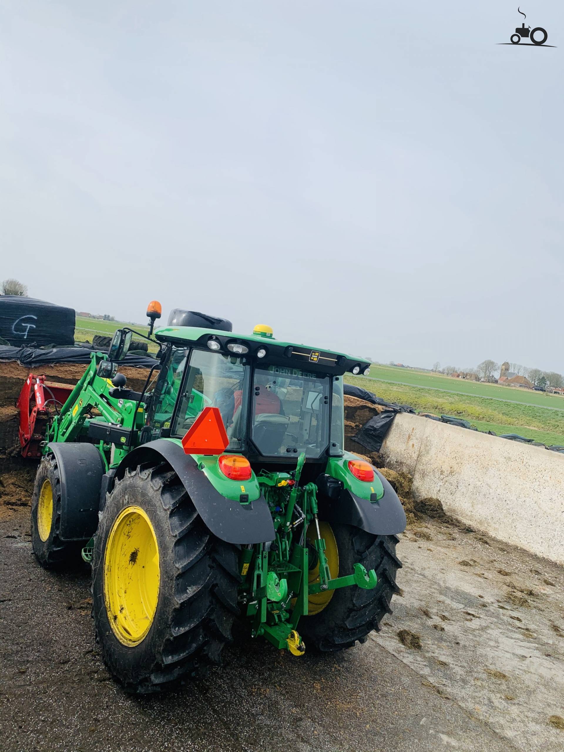 Foto John Deere 5125R #1337870