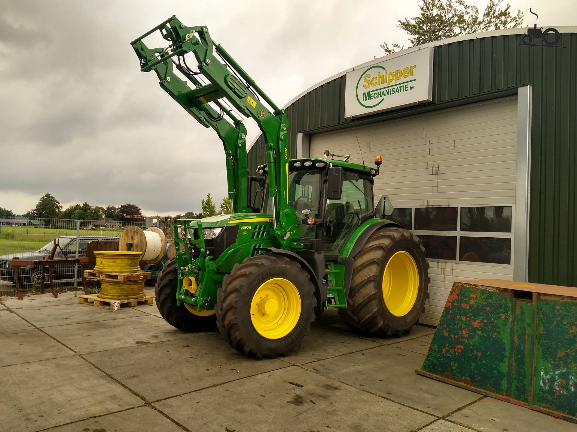 Foto John Deere 6130R #1362831